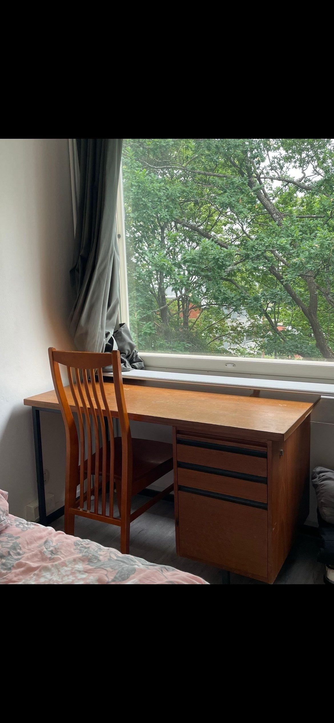 vintage desk | Tori