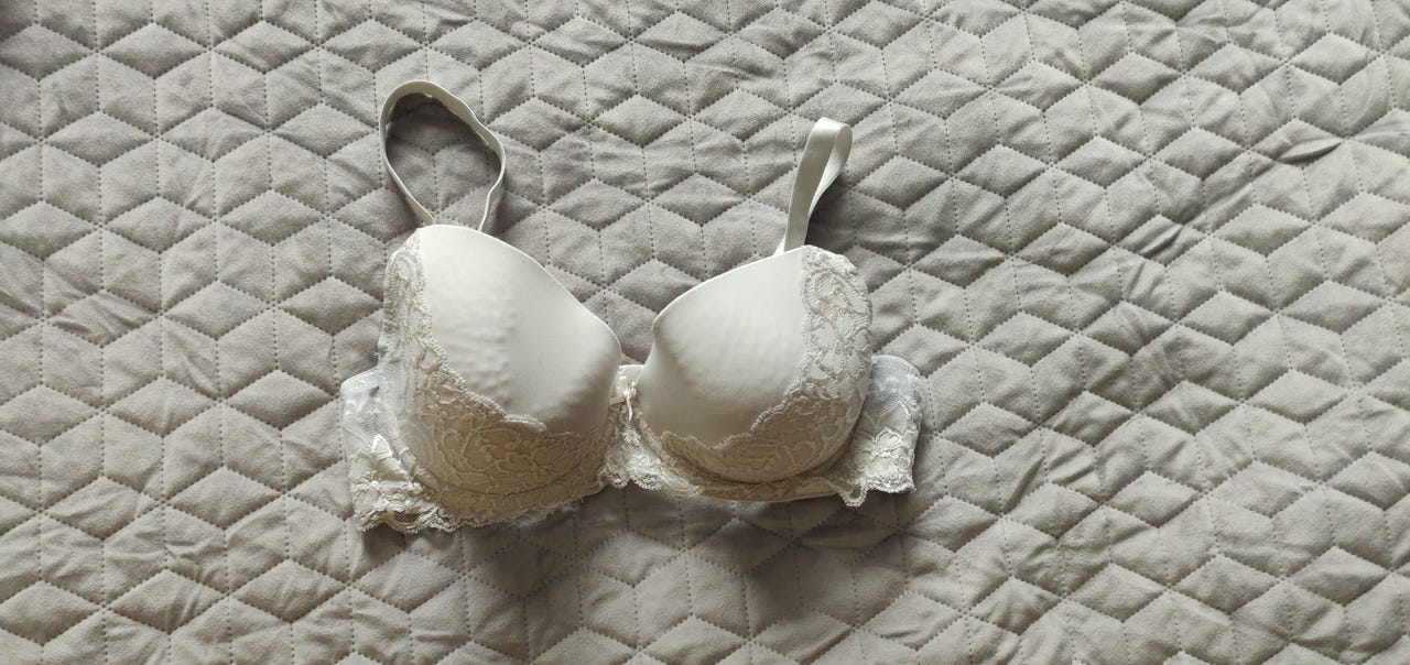 Valkoiset rintaliivit | Tori