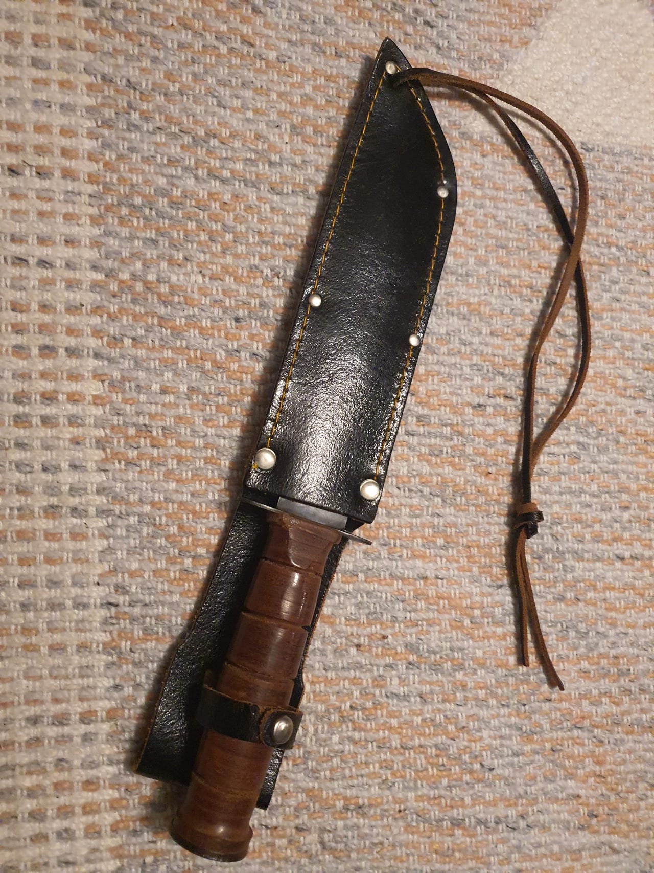 Kiffe Japan eloonjäämisveitsi | Tori