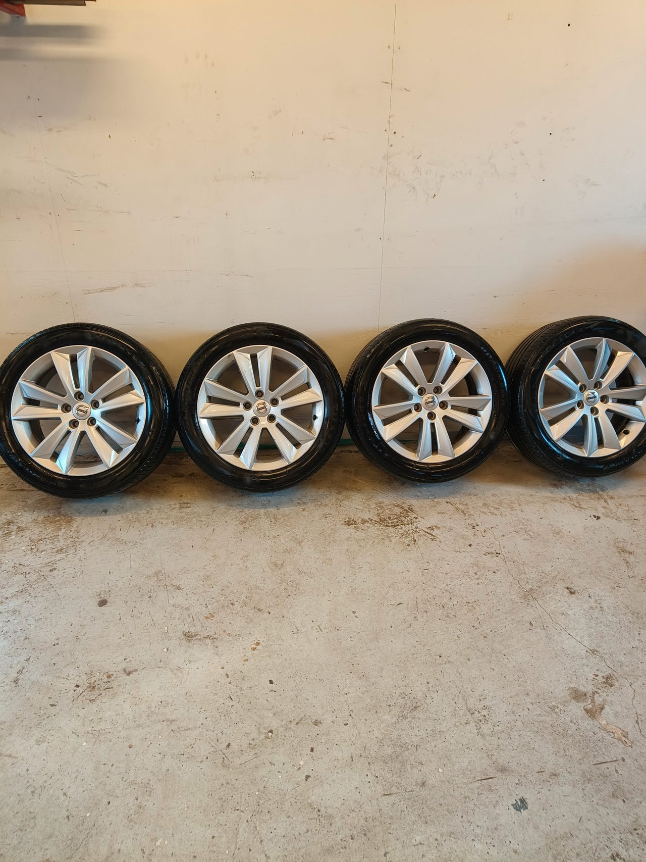 Volvo v60 vanteet | Tori