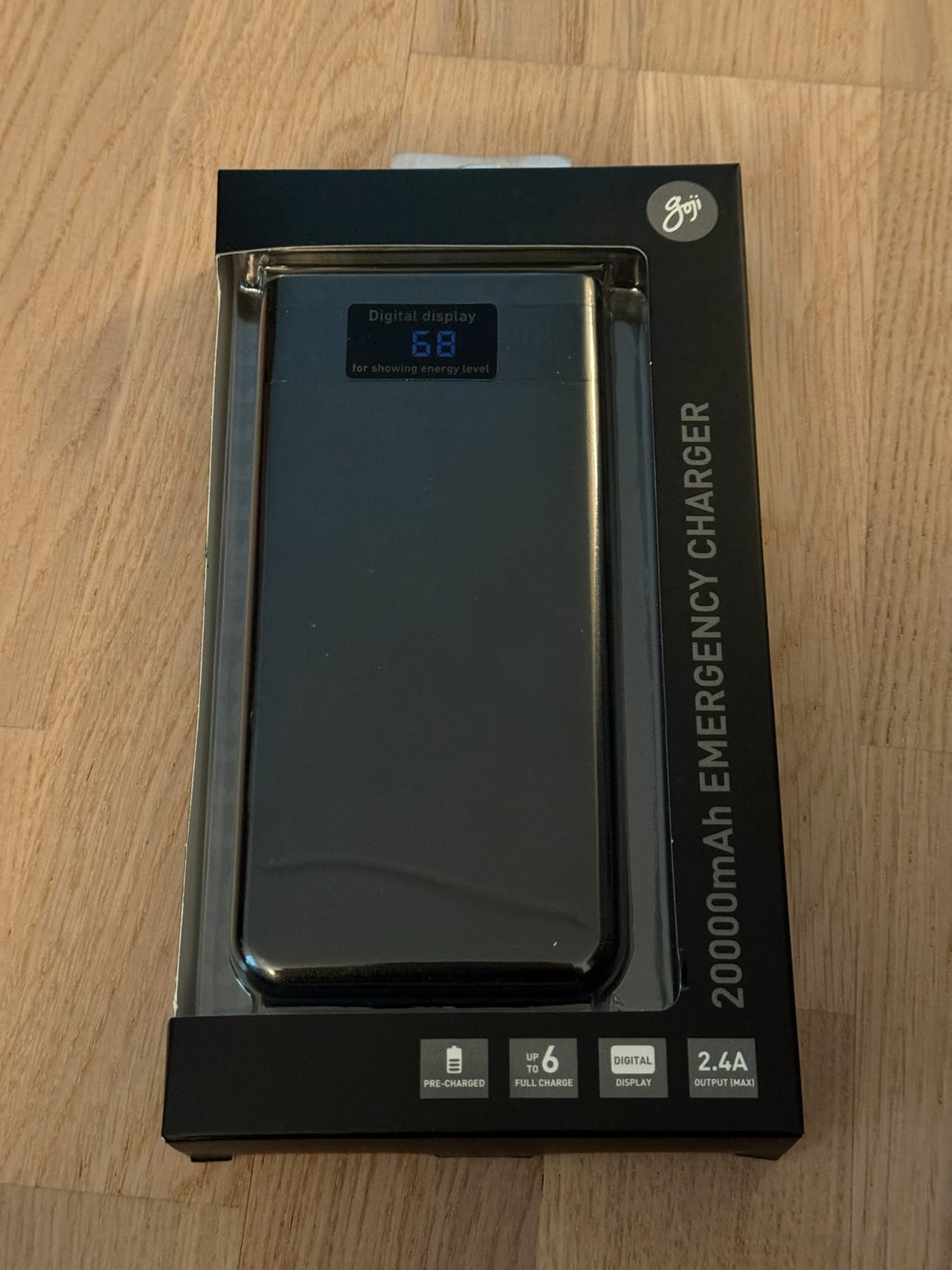 Goji 20 000 mAh Emergency Charger | Tori