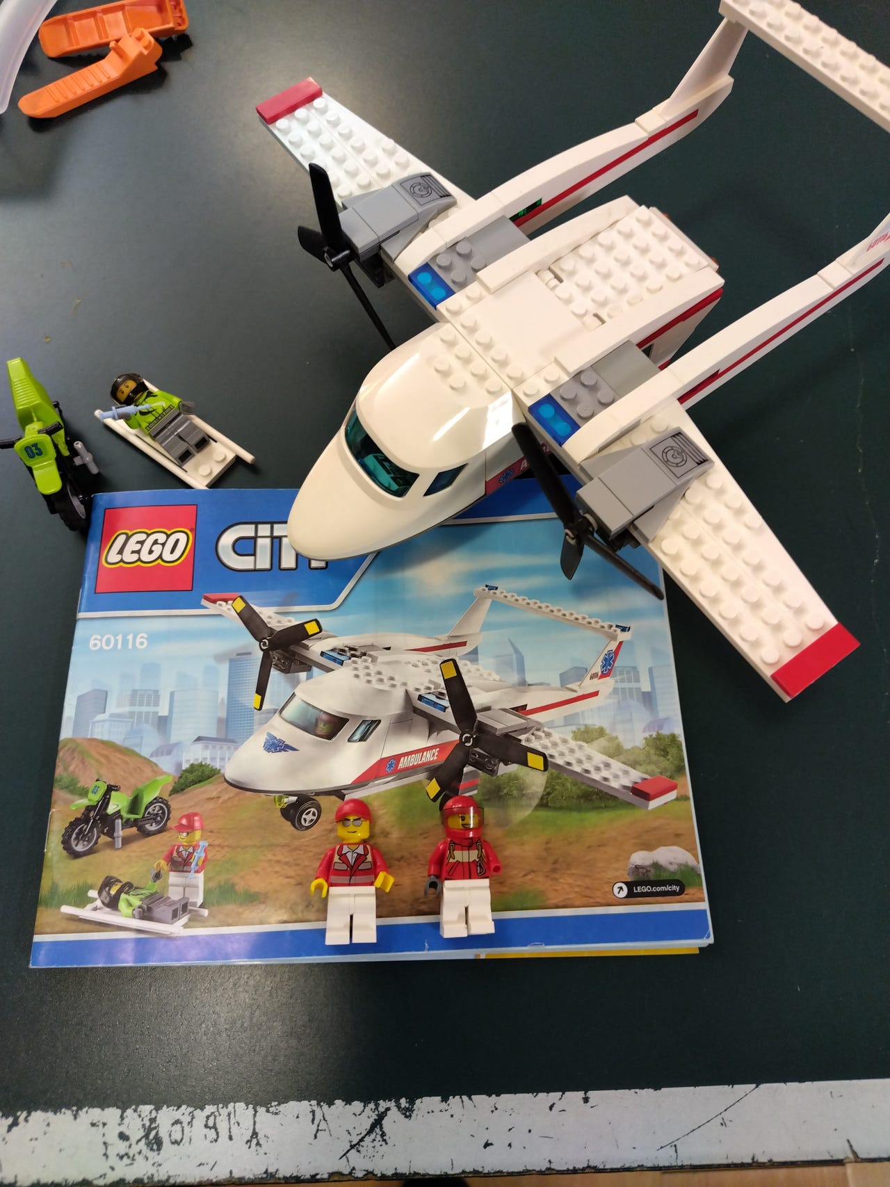 Lego 60116, City - Ambulanssi lentokone | Tori