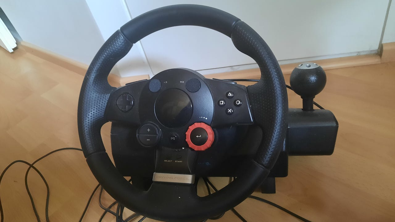 Logitech Driving Force GT ratti | Tori