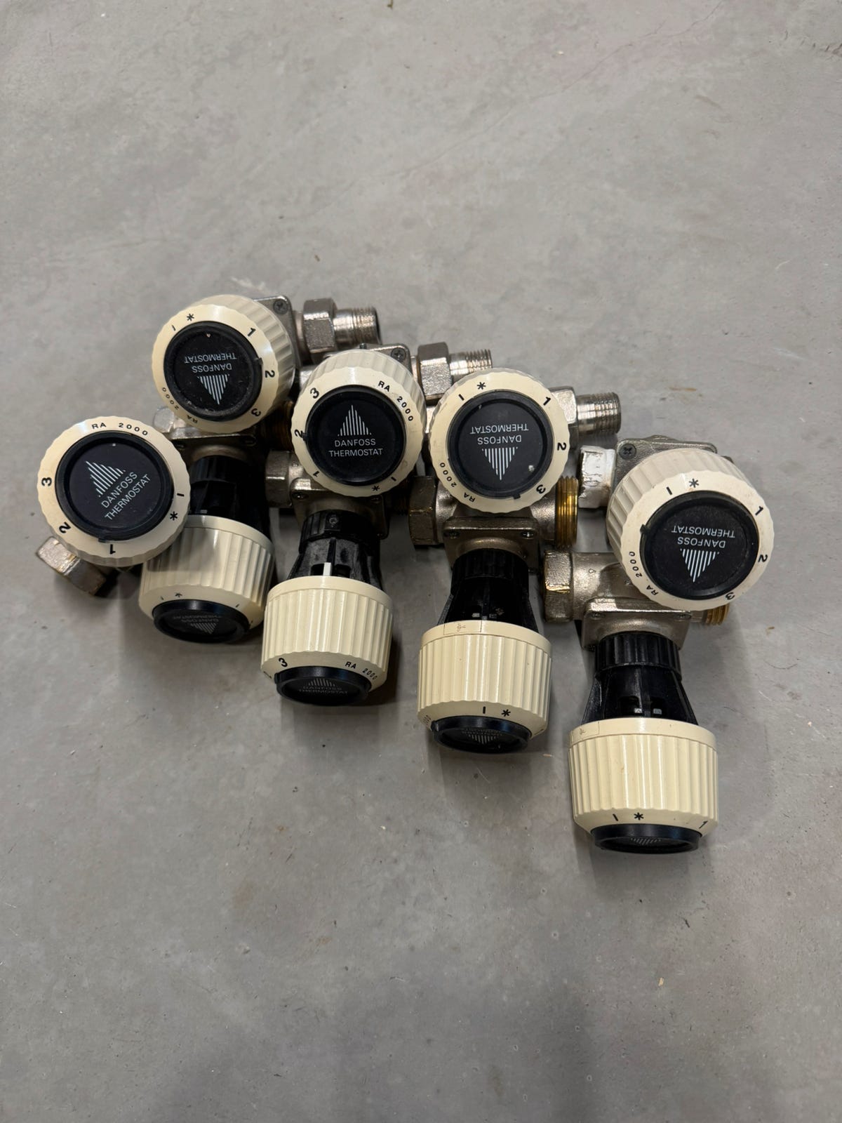 Danfoss termostaatit ja venttiilit | Tori