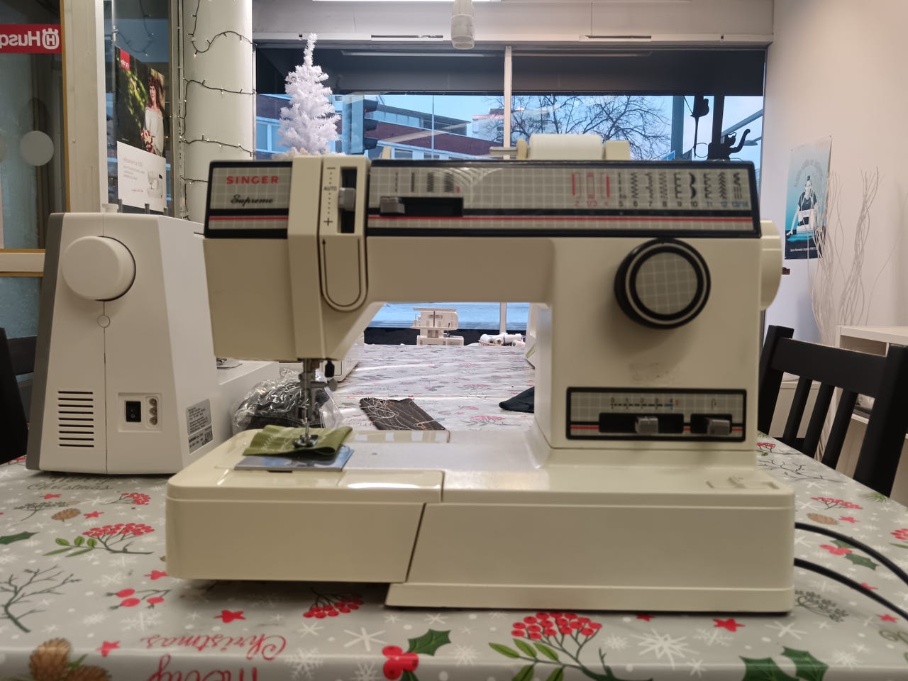 Singer Supreme 6230 ompelukone | Tori