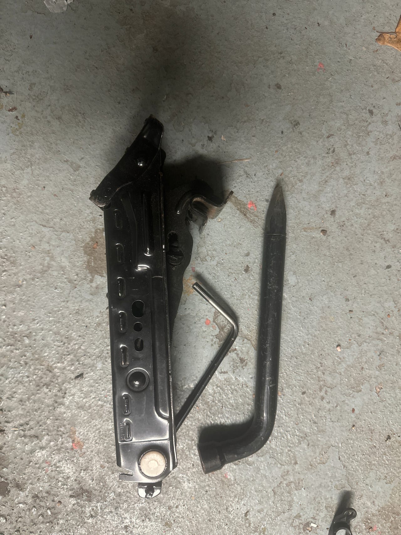 Tunkki Ford Focus alkuperäinen 98ab-17080-cb | Tori