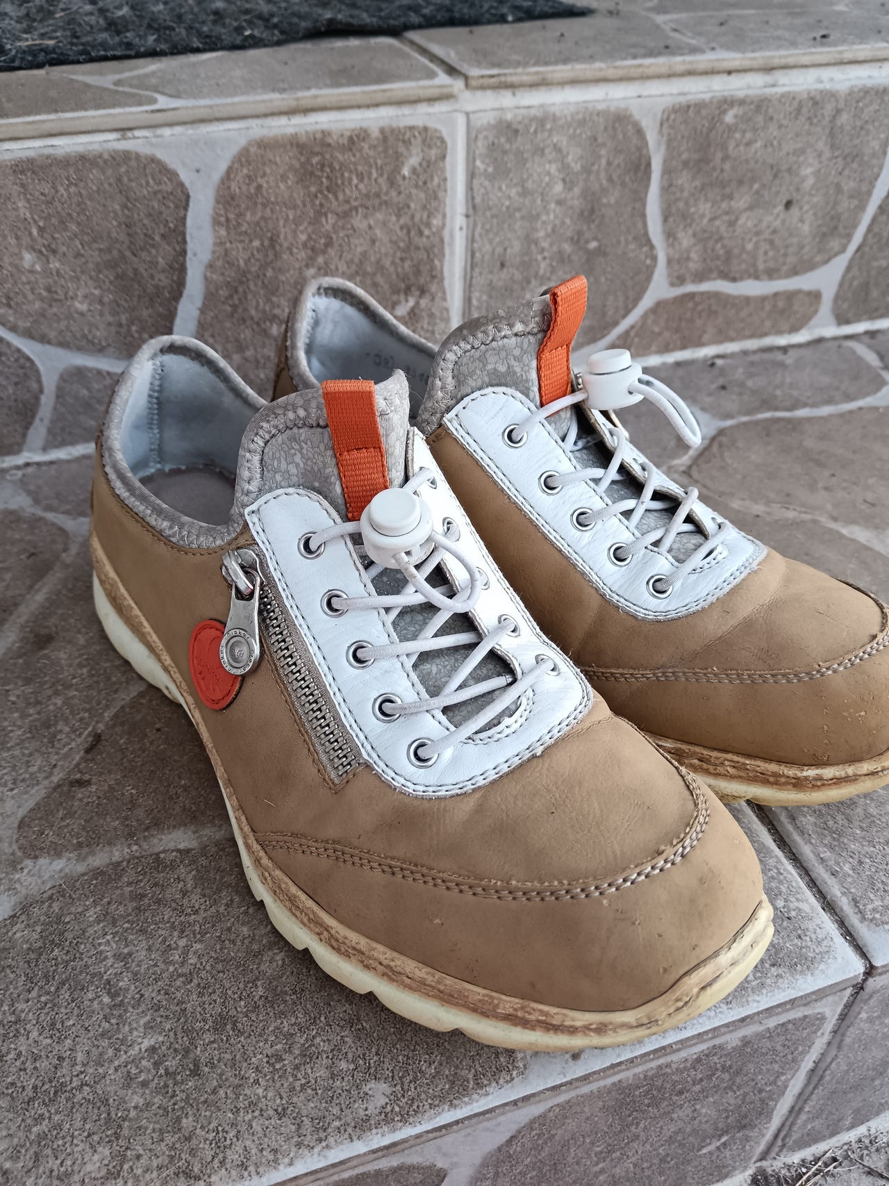 Rieker 39 | Tori