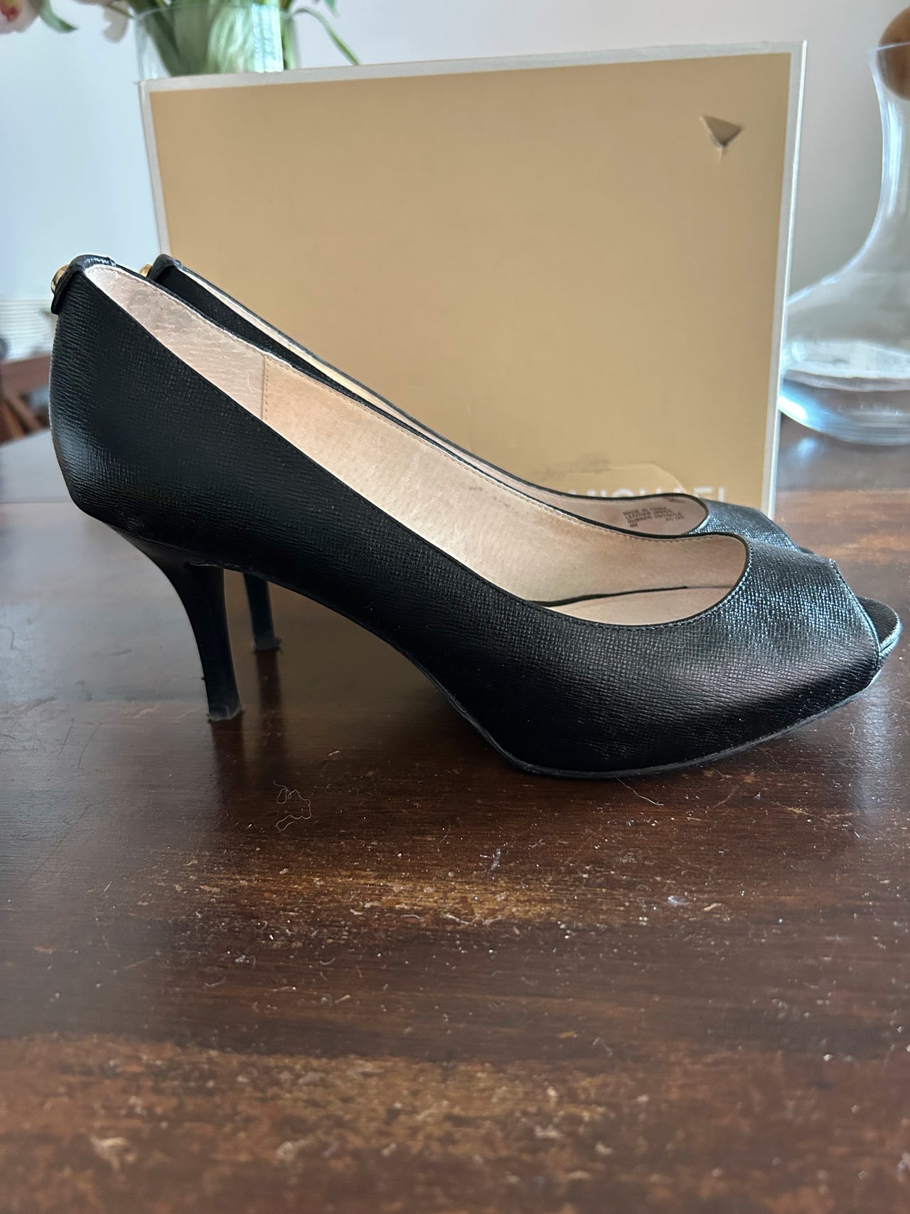 Michael Kors, musta open toe korkkarit, koko 8M | Tori