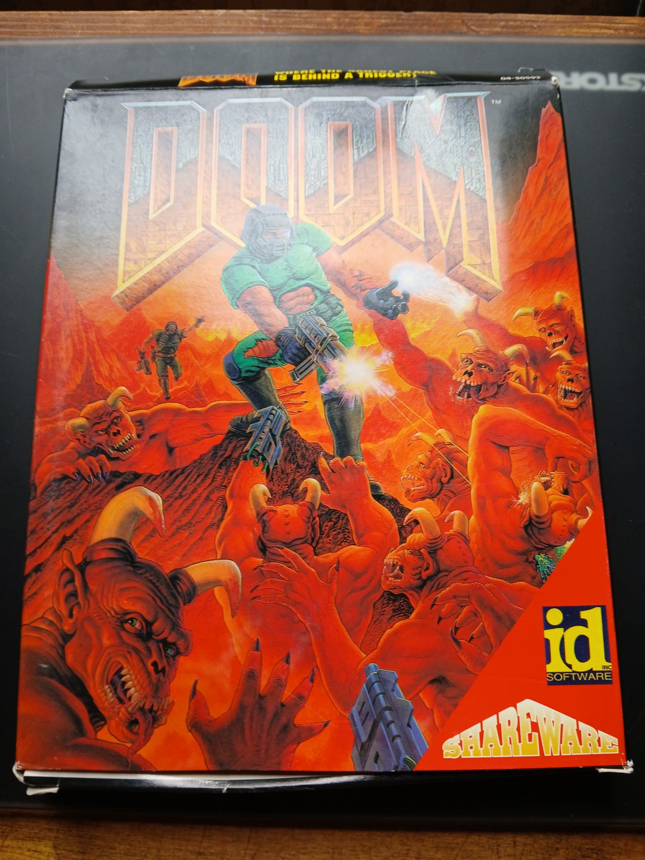 Doom Shareware 1993 - PC Big Box | Tori