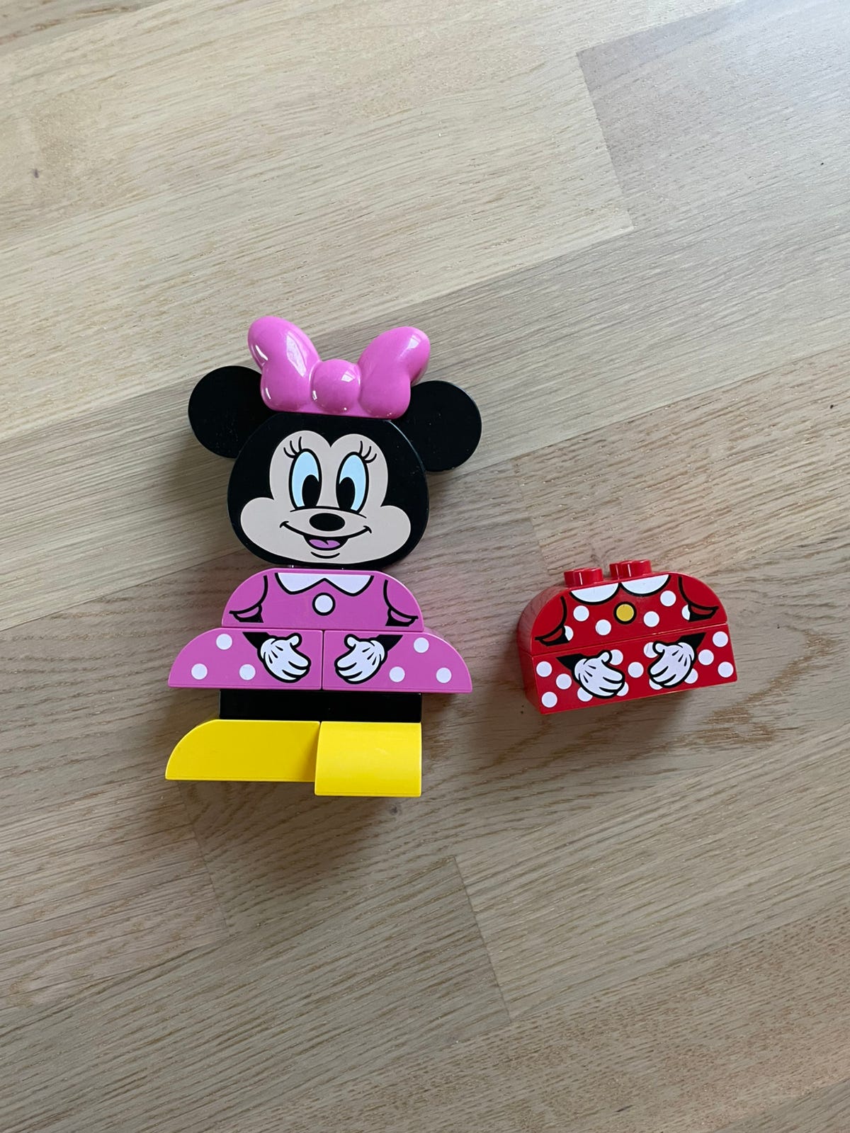 LEGO DUPLO 10897 Ensimmäinen Minni | Tori