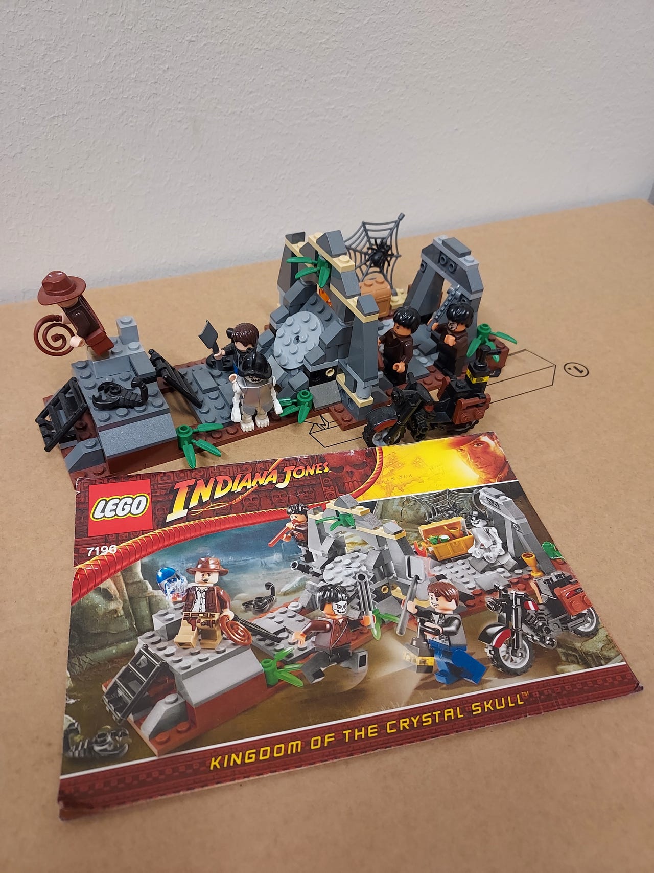 Lego Indiana Jones 7196 kingdom of the crystal skull | Tori