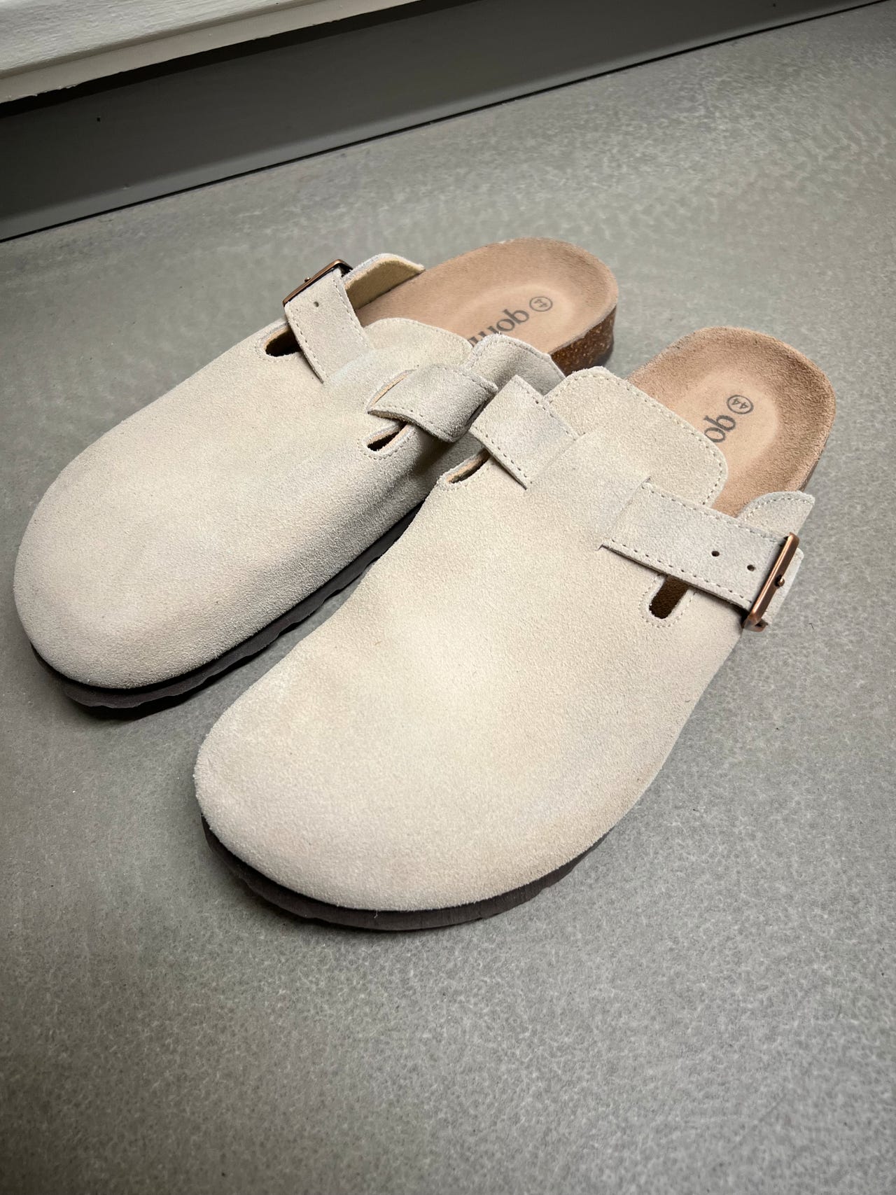 Qomfort Suede Cogs - Pistokkaat | Tori