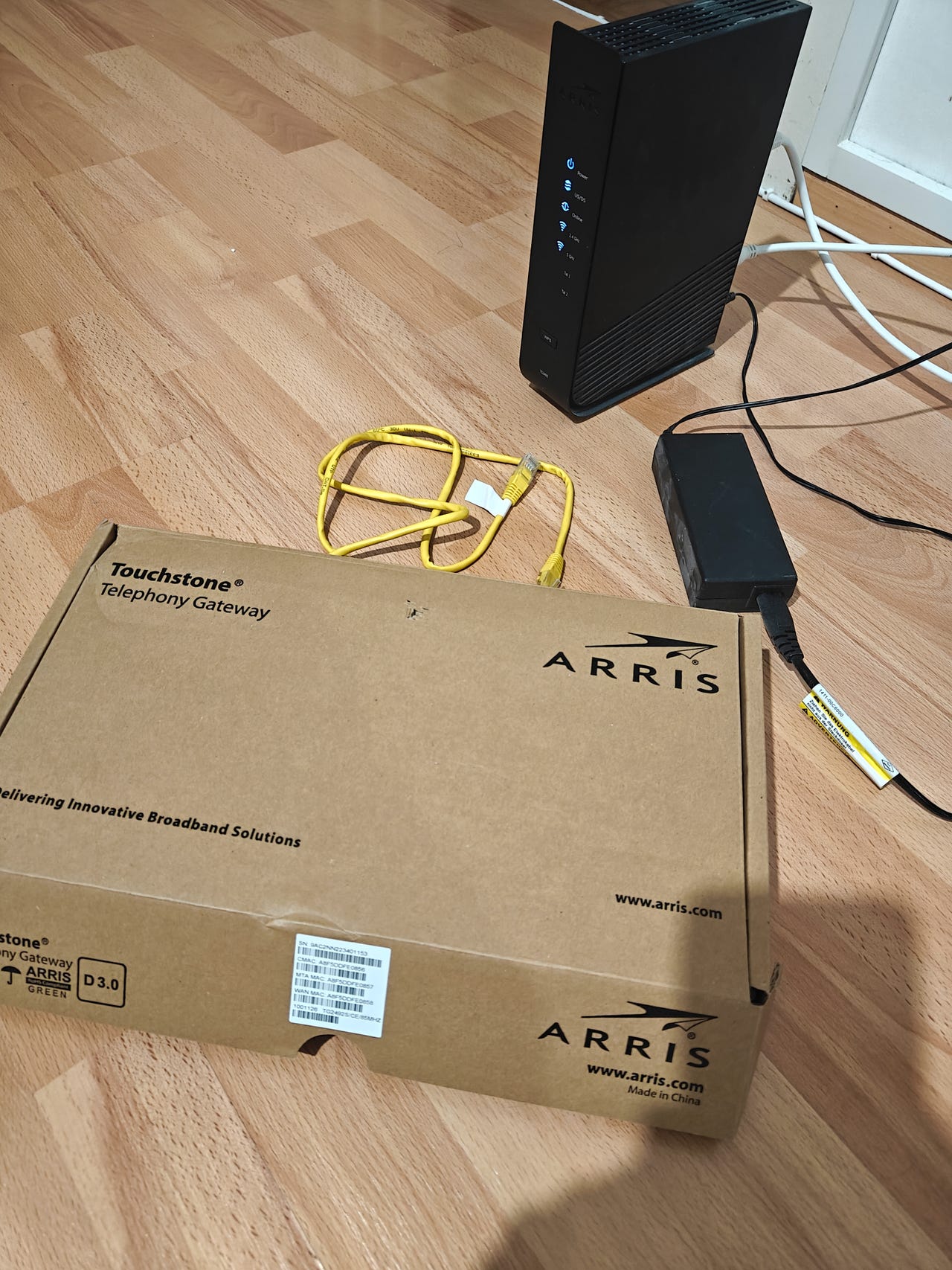 Arris TG2492s modeemi | Tori