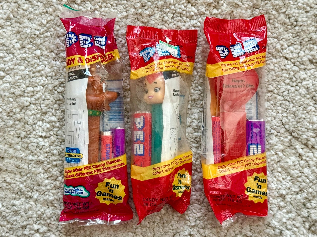 PEZ Fun n games annostelijat 3 kpl: Poro, Pebbles ja Ystävänpäivä | Tori