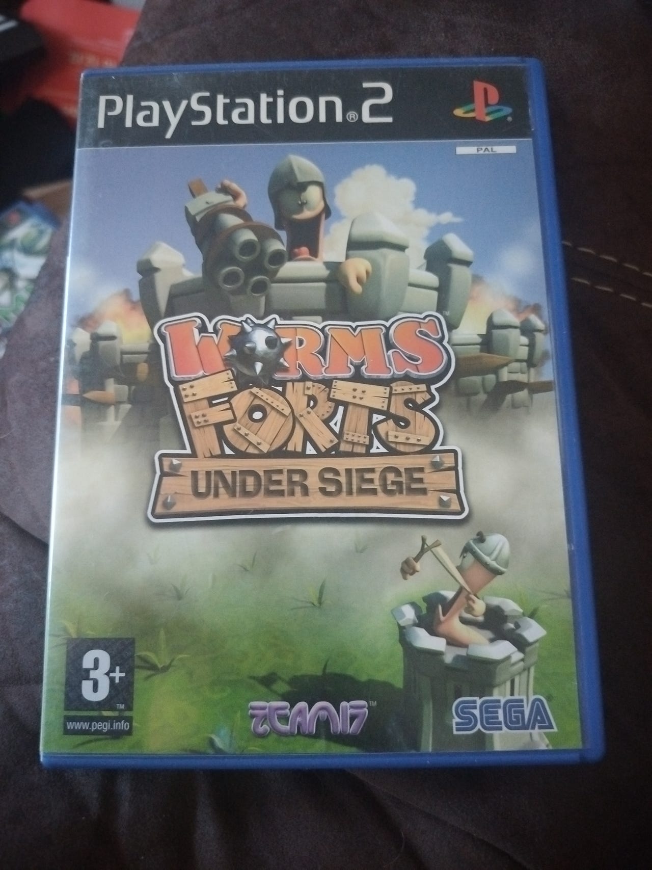 PS2 worms forts under siege | Tori