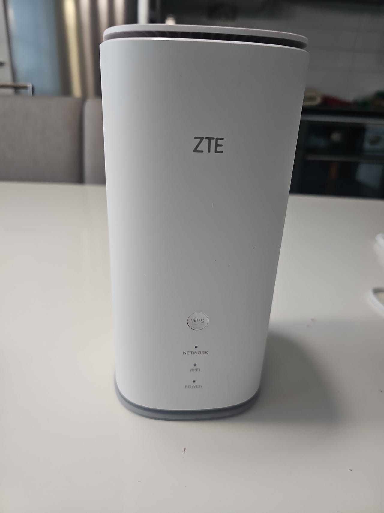 ZTE MC8020 5G reititin | Tori