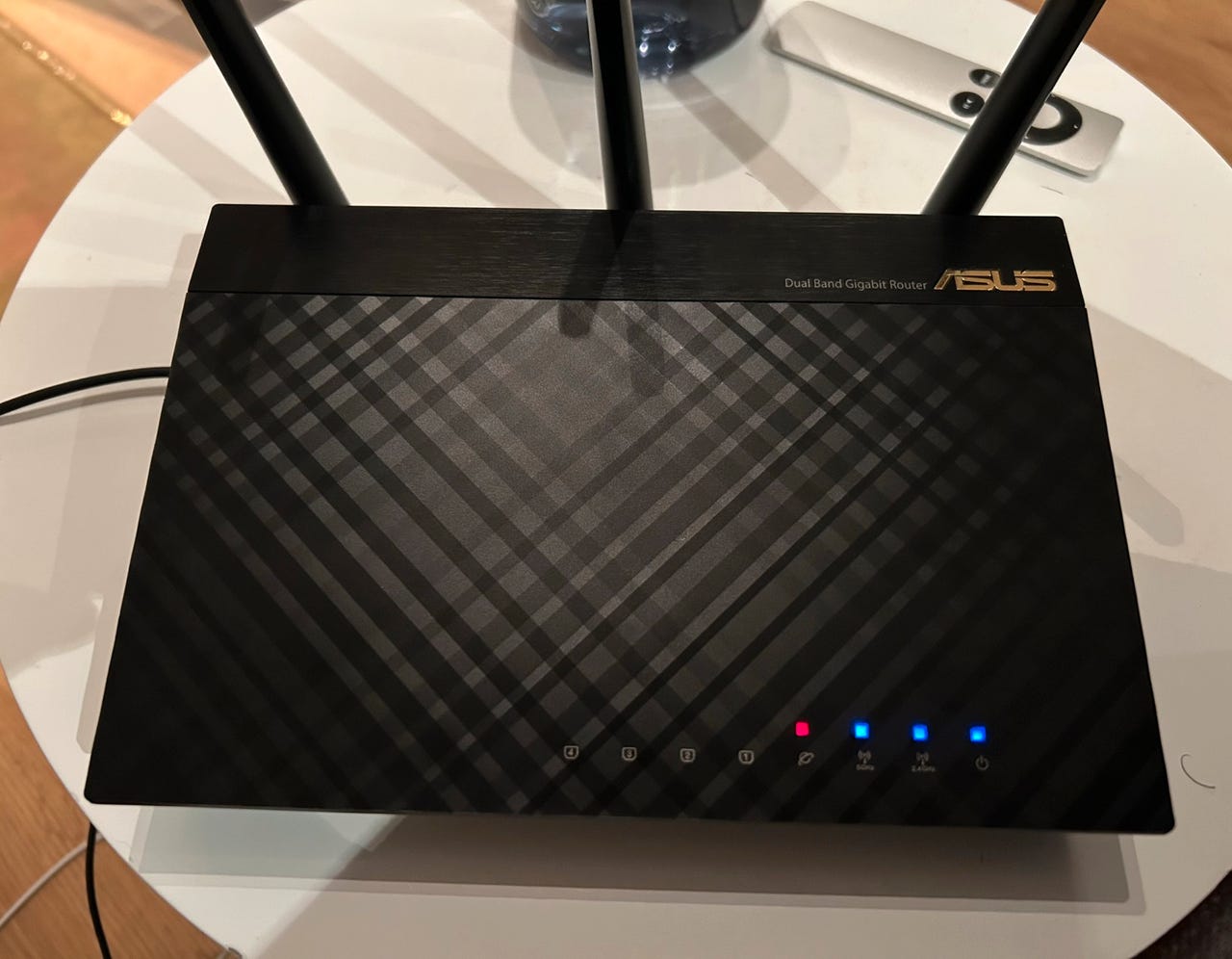 Asus RT-AC66U B1 Dual-band -WiFi-reititin | Tori