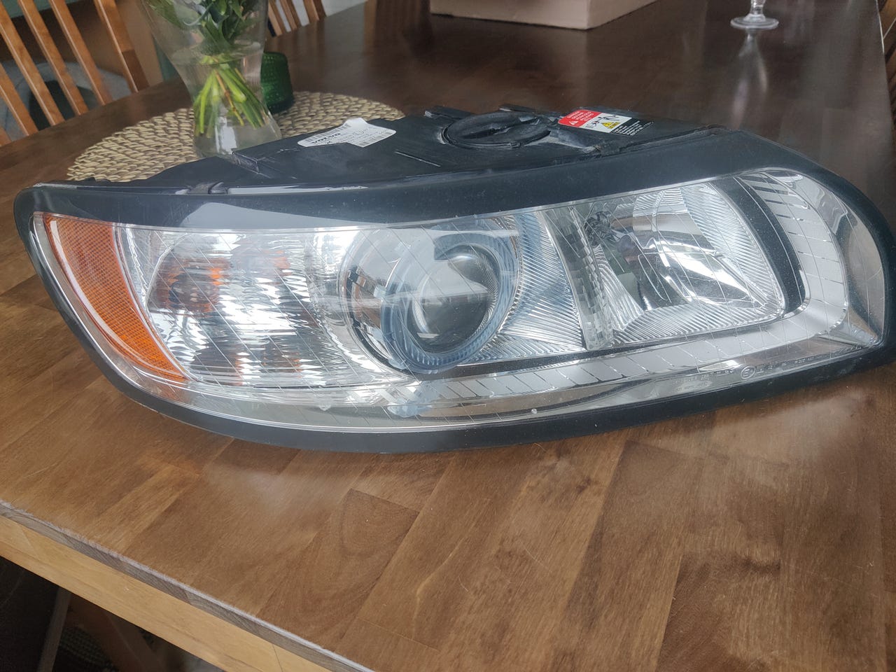 Volvo v50 xenon-umpio | Tori