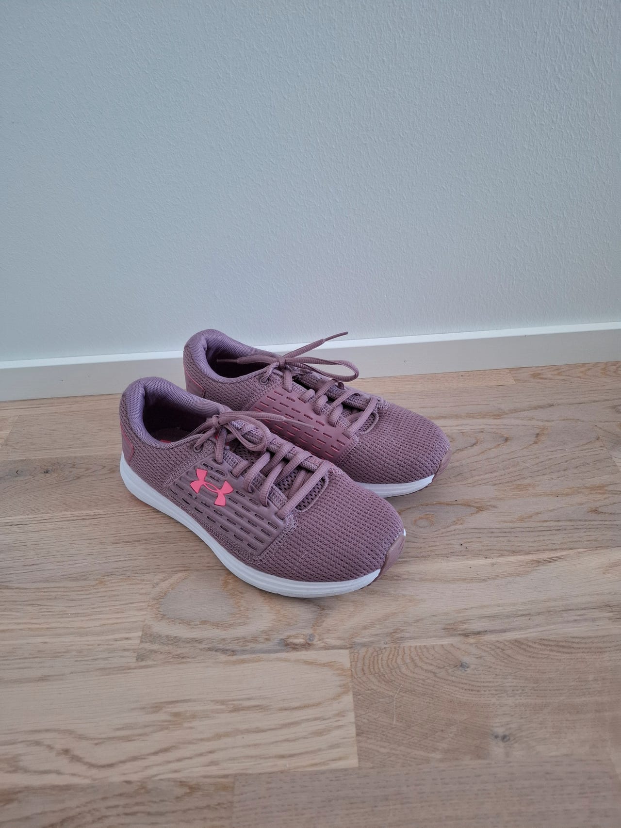 Under Armour lenkkarit | Tori