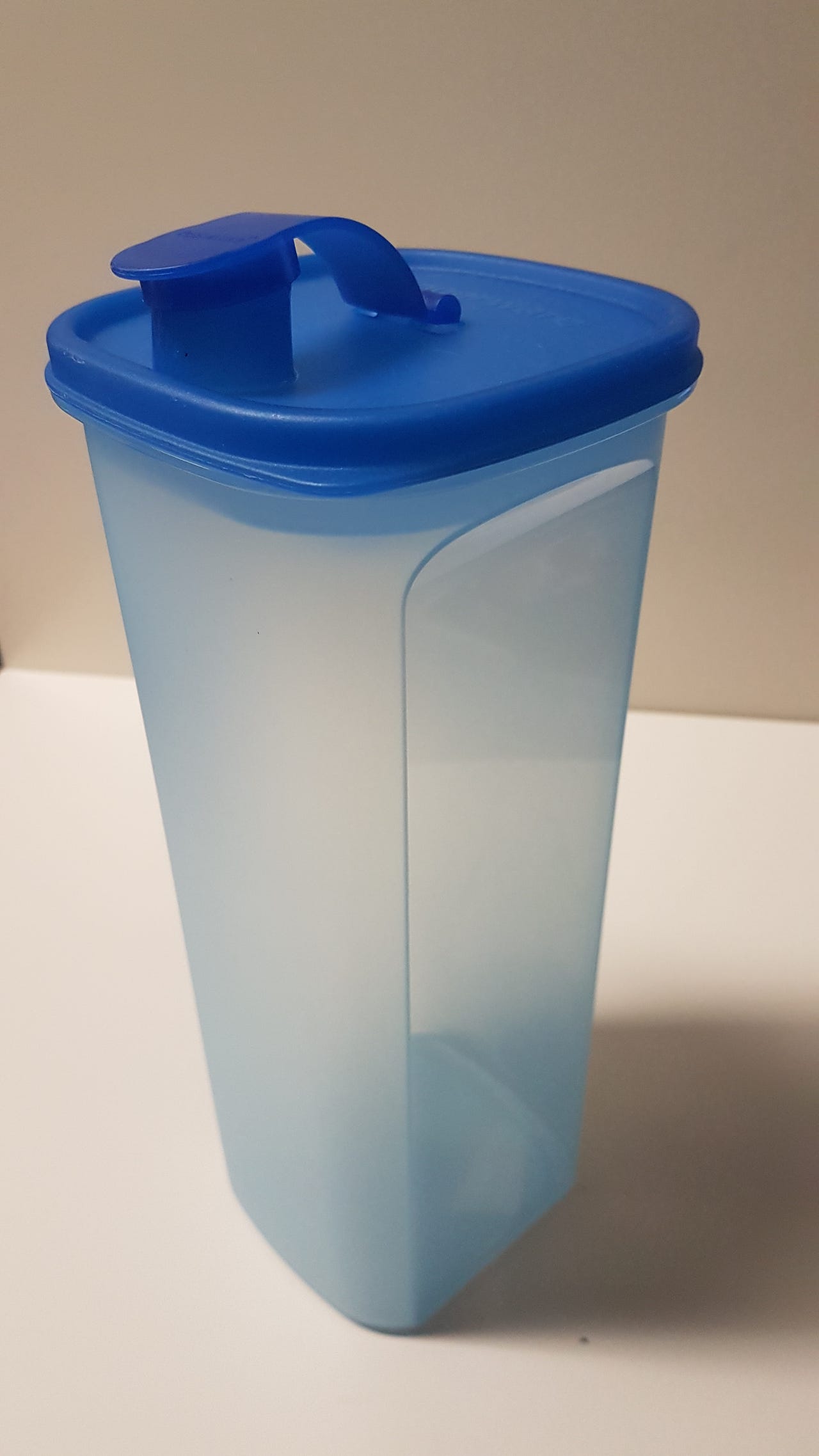 Tupperware Slimline kannu 2L | Tori
