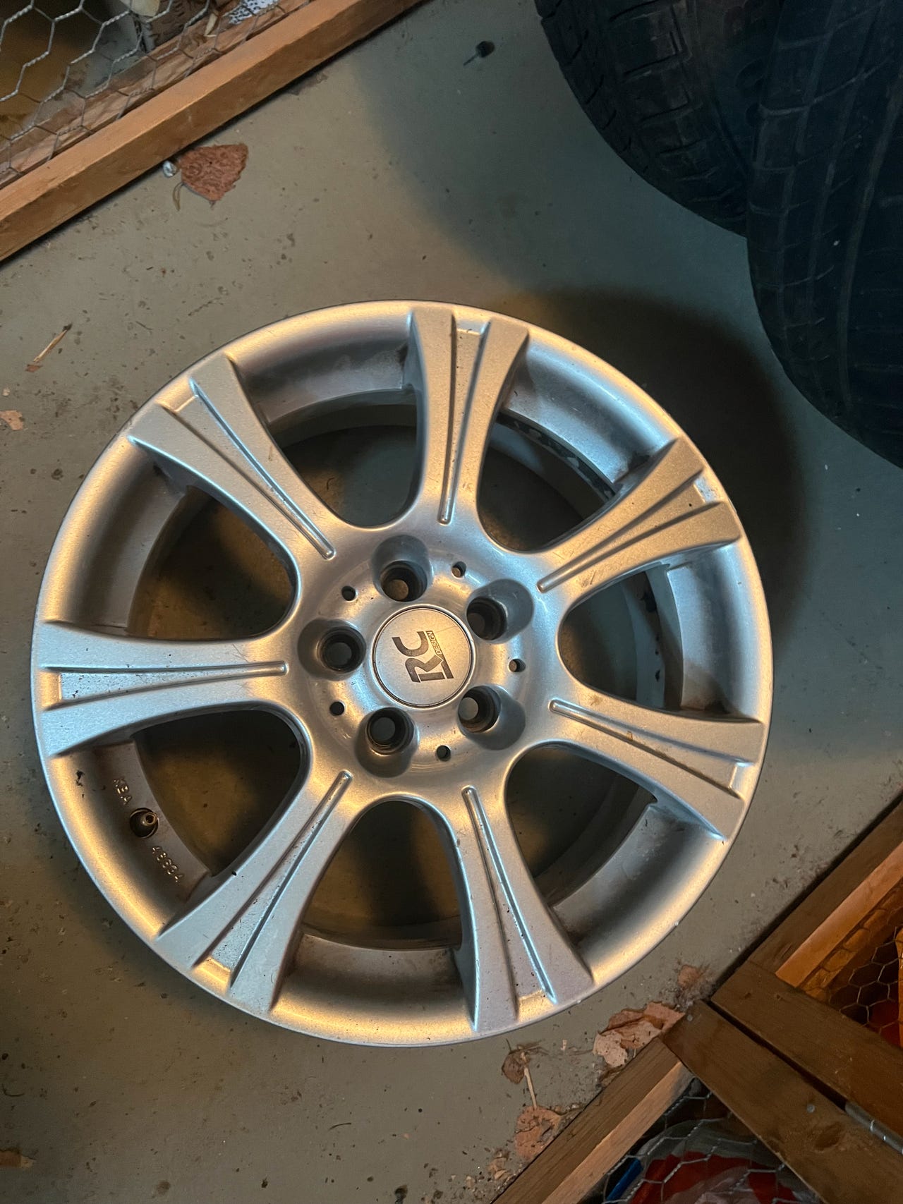 RC design 1 kpl | Tori