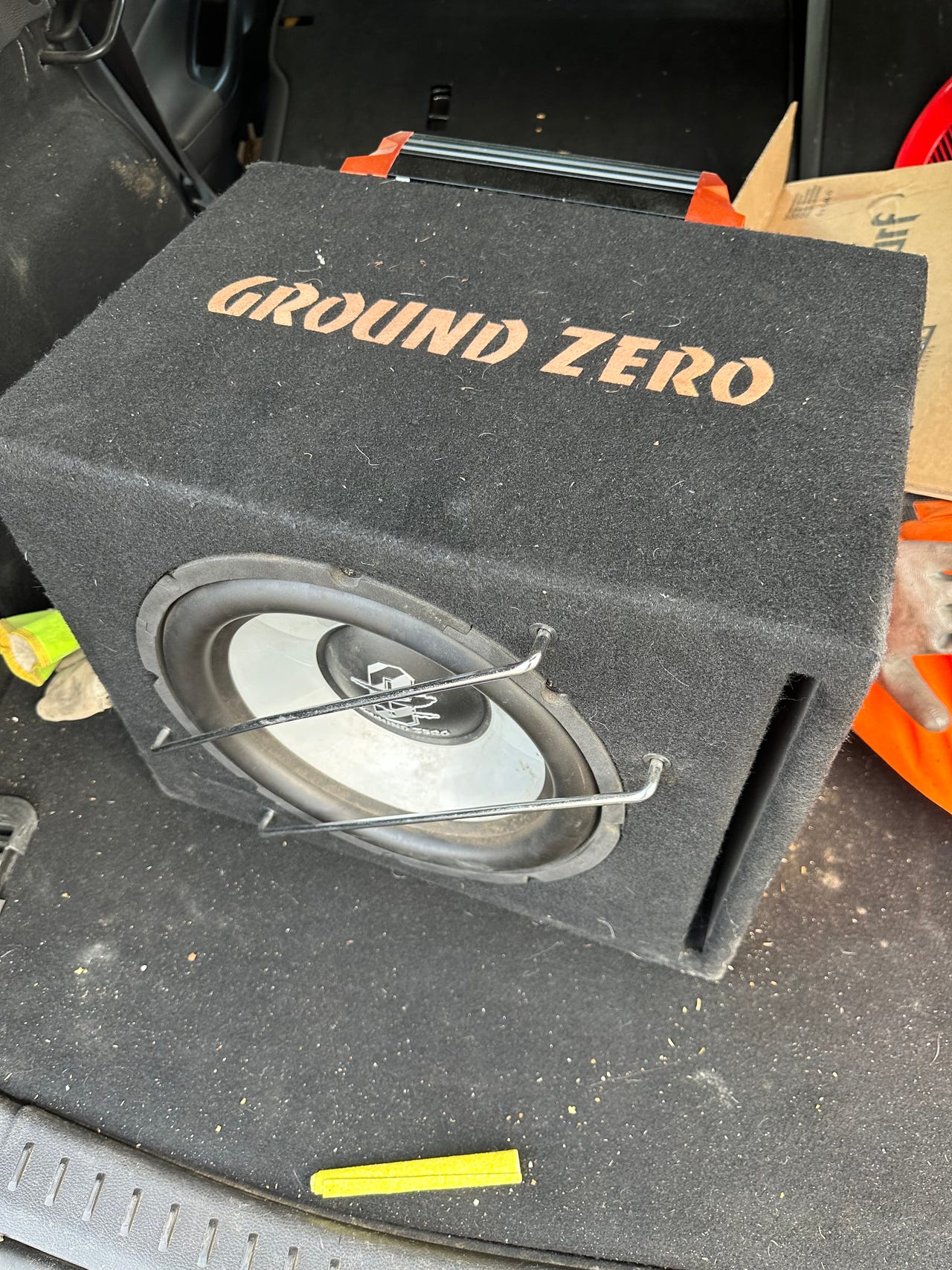 Ground Zero 12” Subbari ja vahvistin kaupanpäälle | Tori