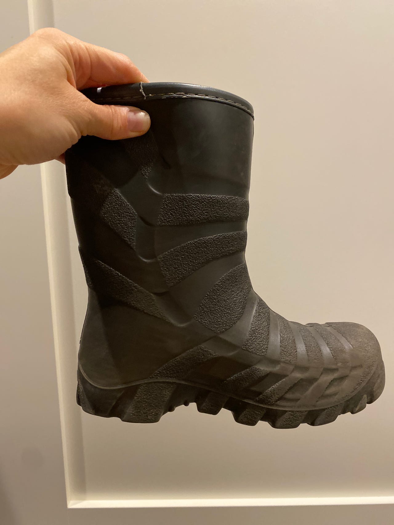 O: talvikumisaappaat koko 32 toridiilillä esim viking/tretorn/nokia | Tori