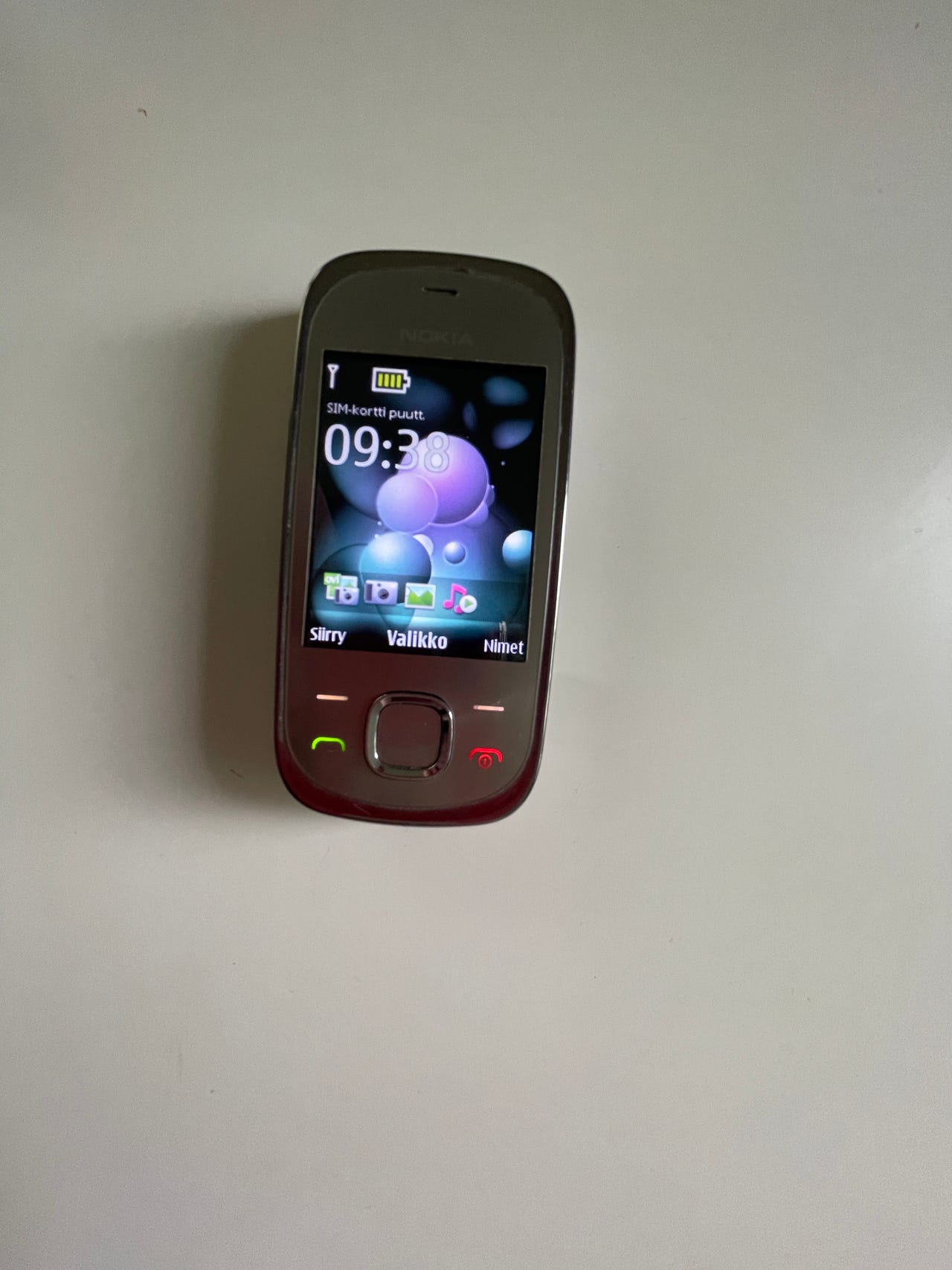 Nokia 7230 + Laturi | Tori