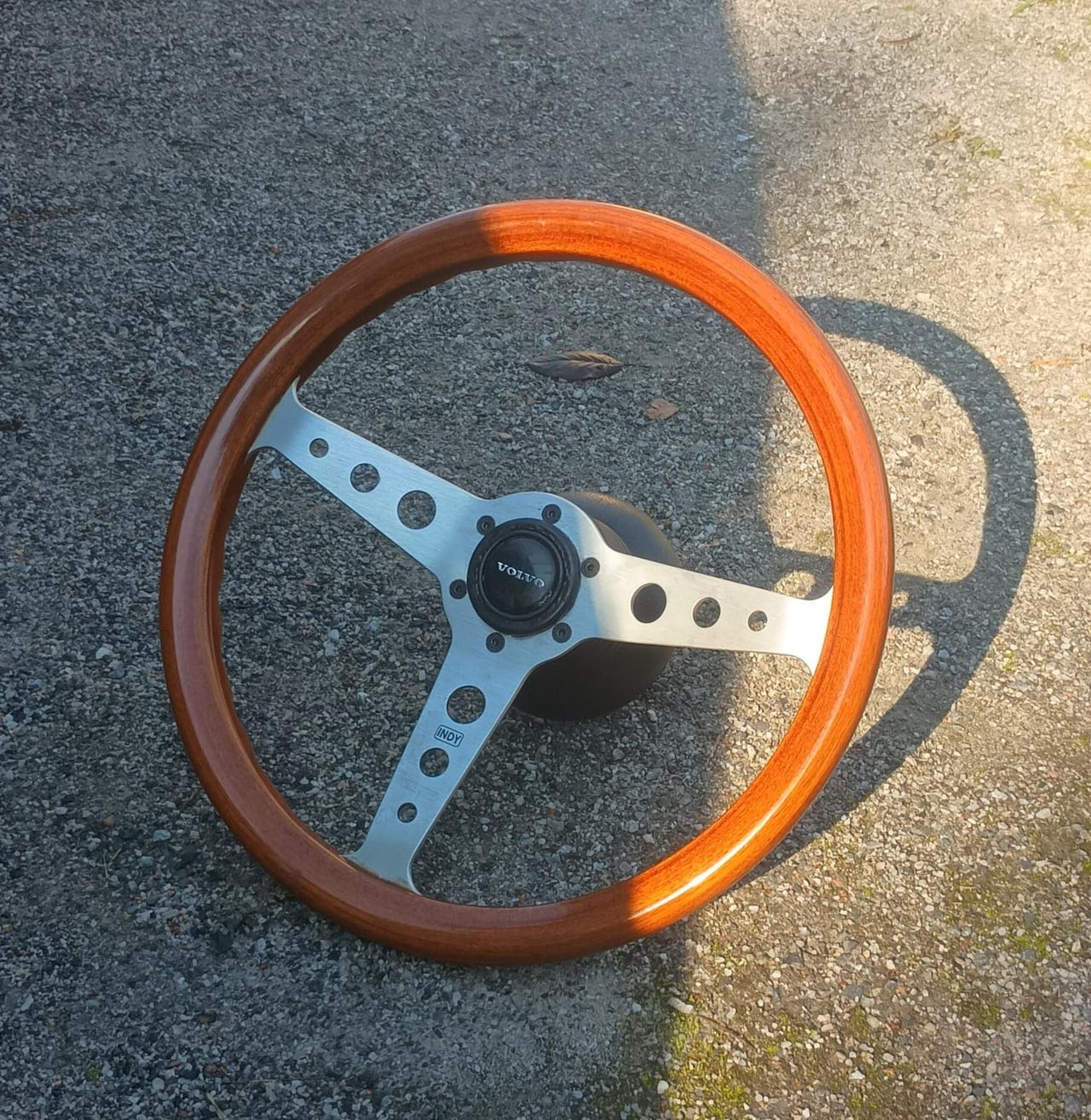 Momo Indy - puuratti | Tori