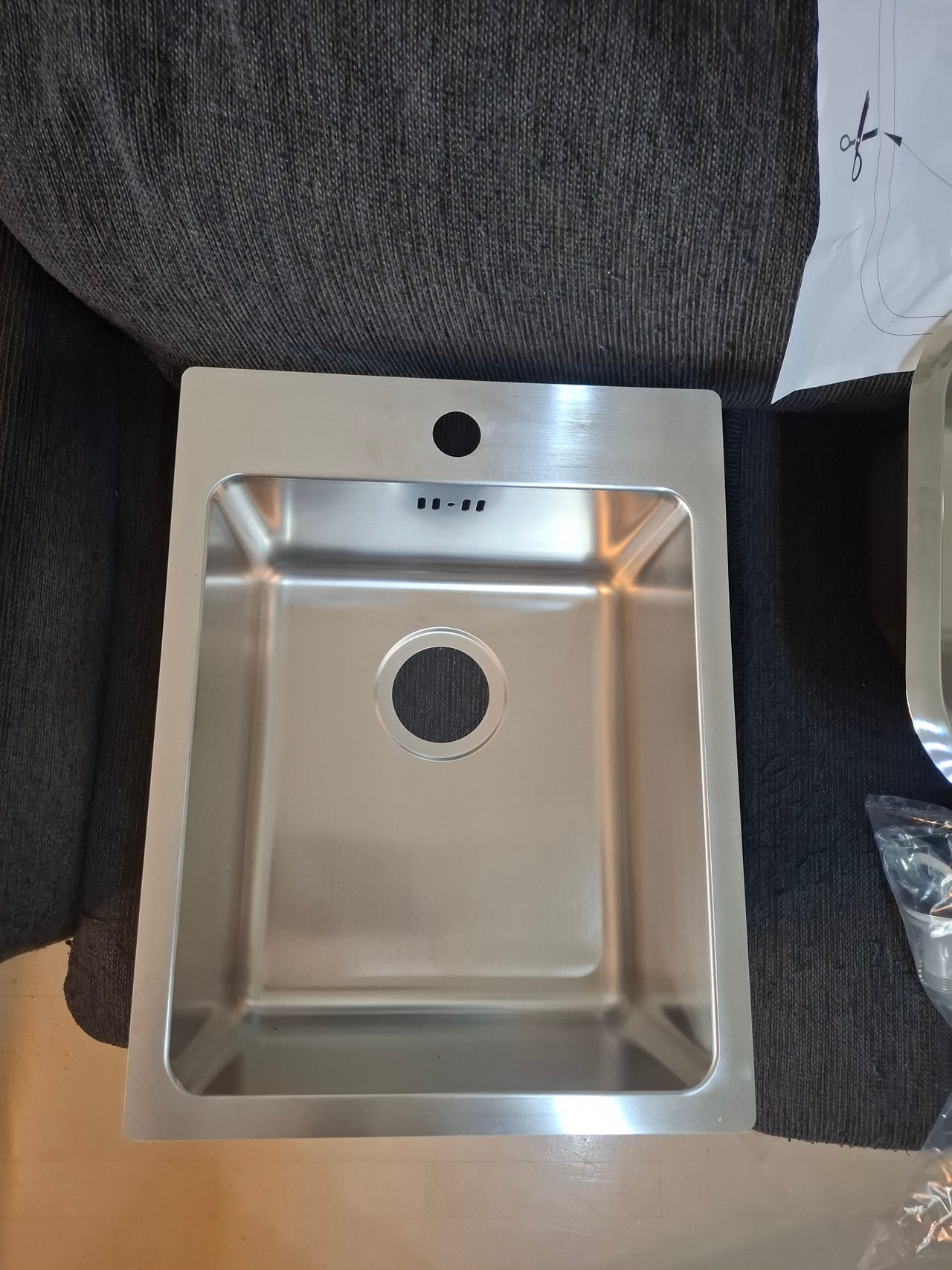 Uusi rst lavuaari kuljetus/ postitus | Tori