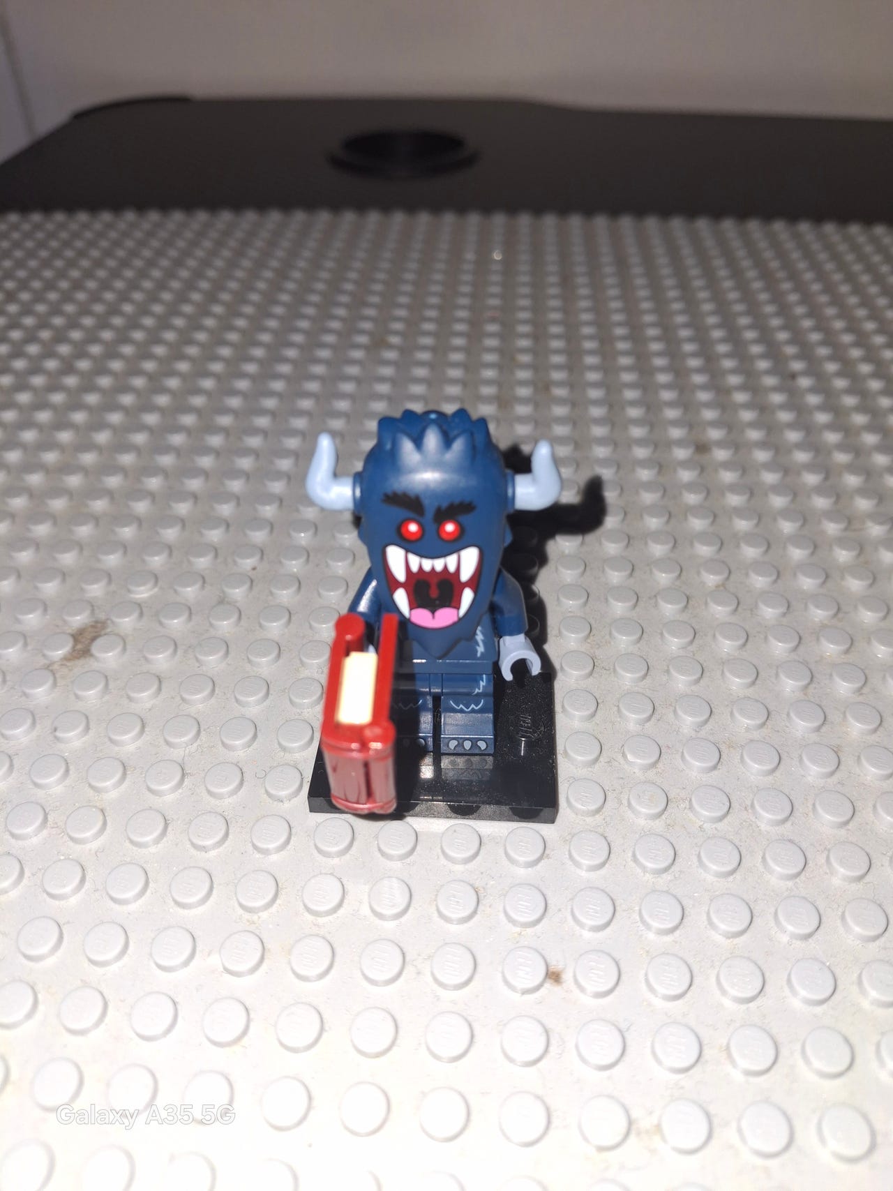 LEGO 71048 Collectible Minifigures series 27 - Mörkö | Tori