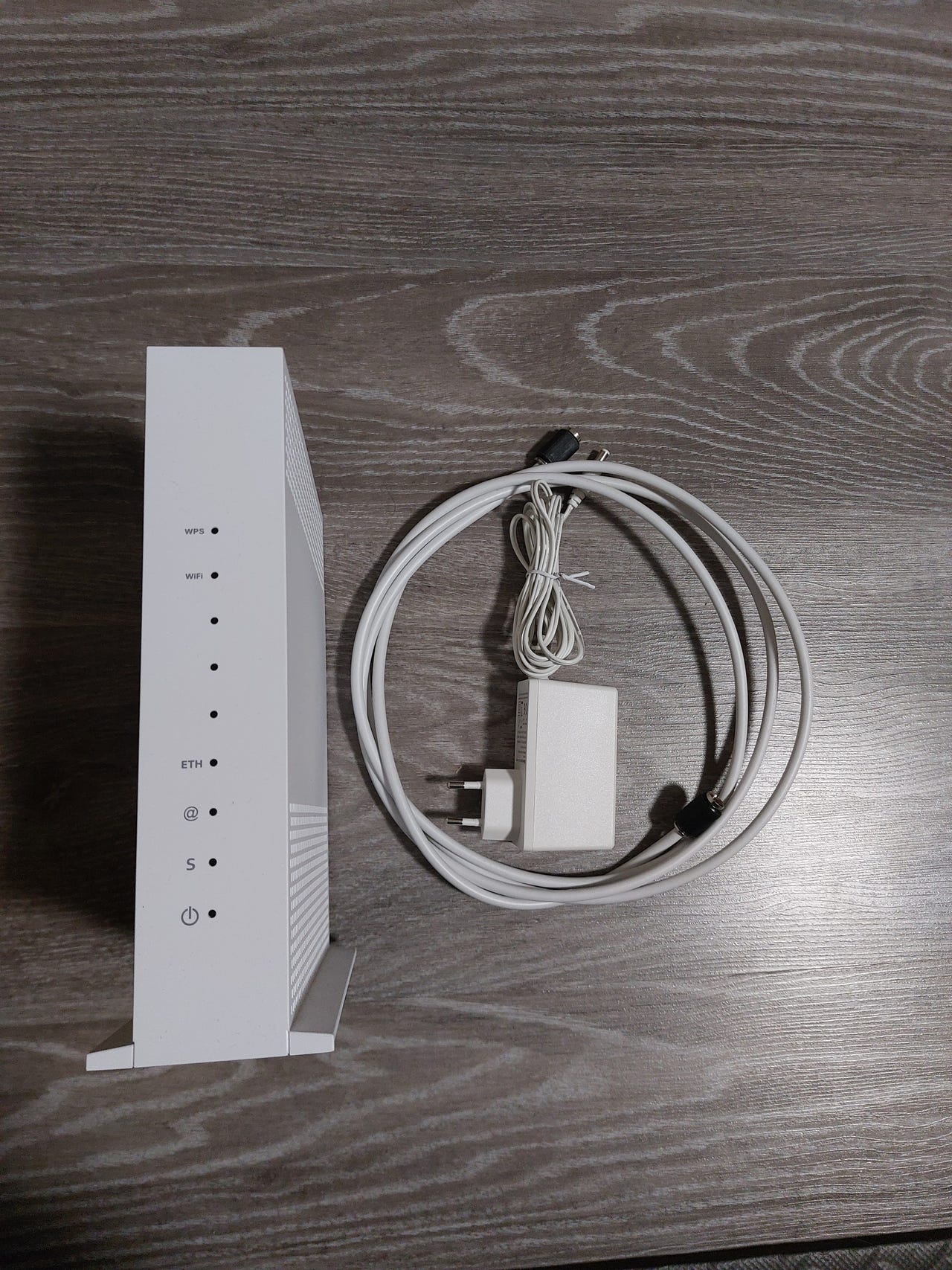 Sagemcom FAST 3686 V2 DNA | Tori