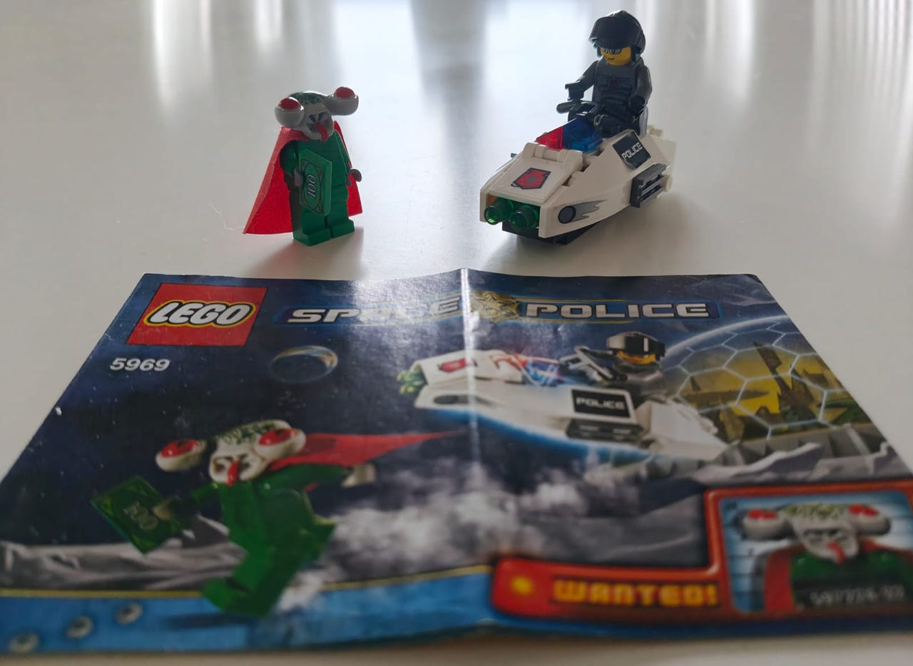 Lego Space Police 5969 ja 5982 | Tori