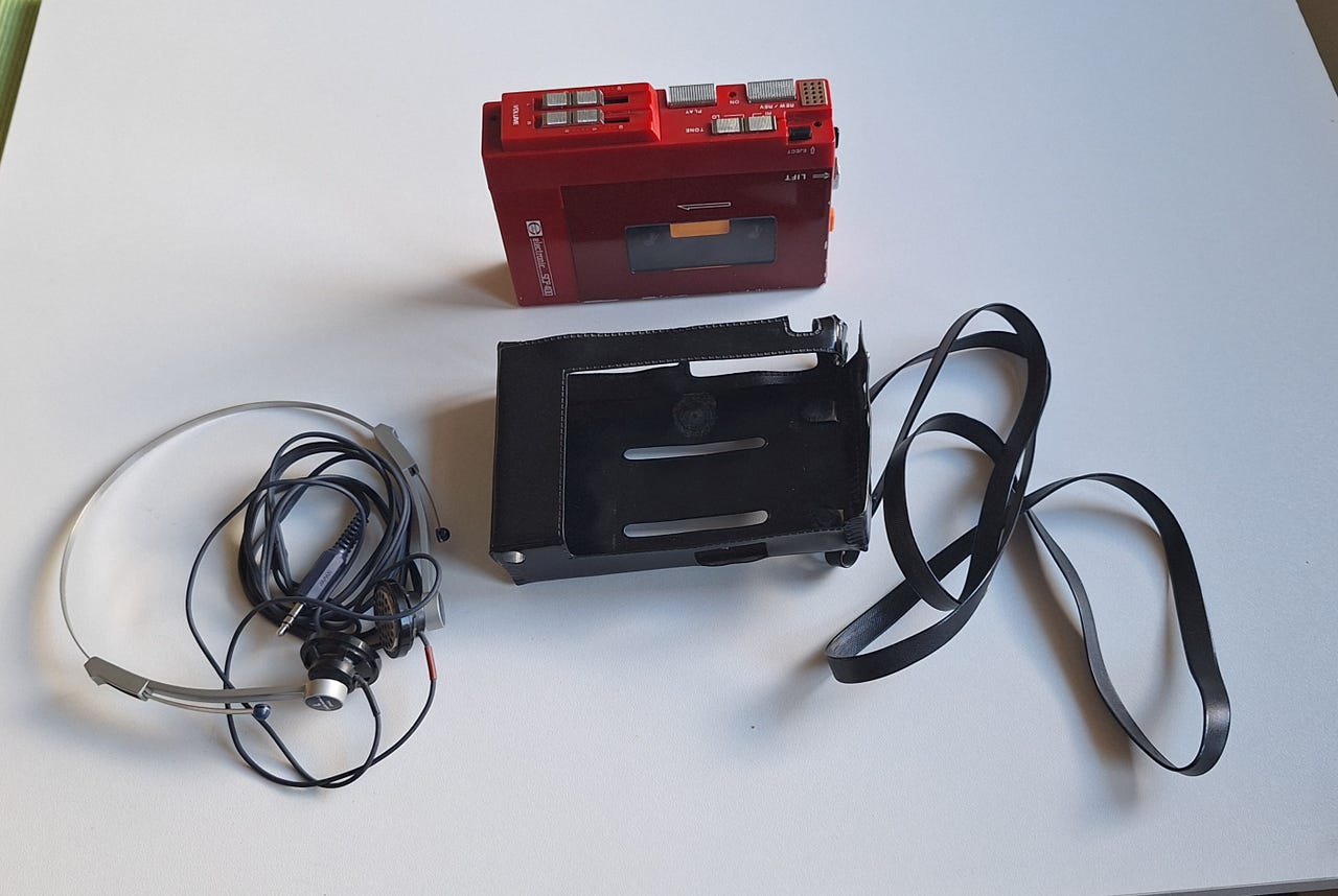 Korvalappustereot Elite electronic SCP 400 | Tori