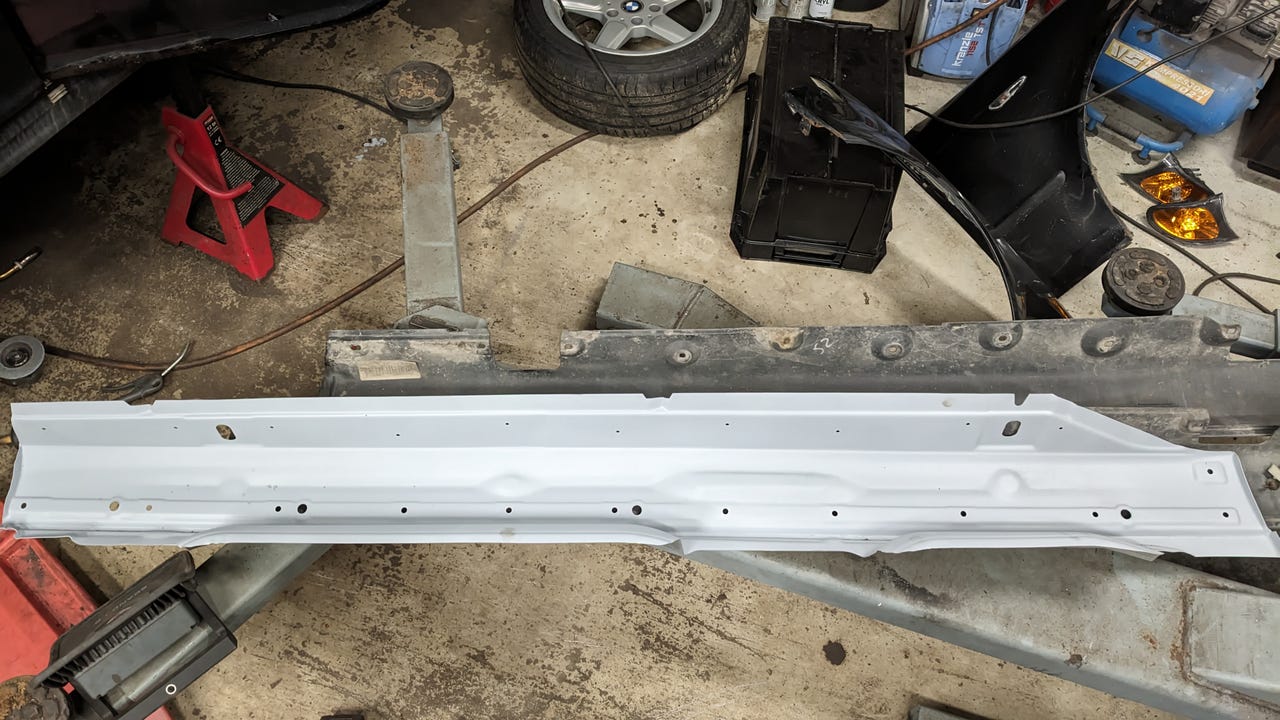 BMW e46 sedan/touring helmapelti 1mm | Tori