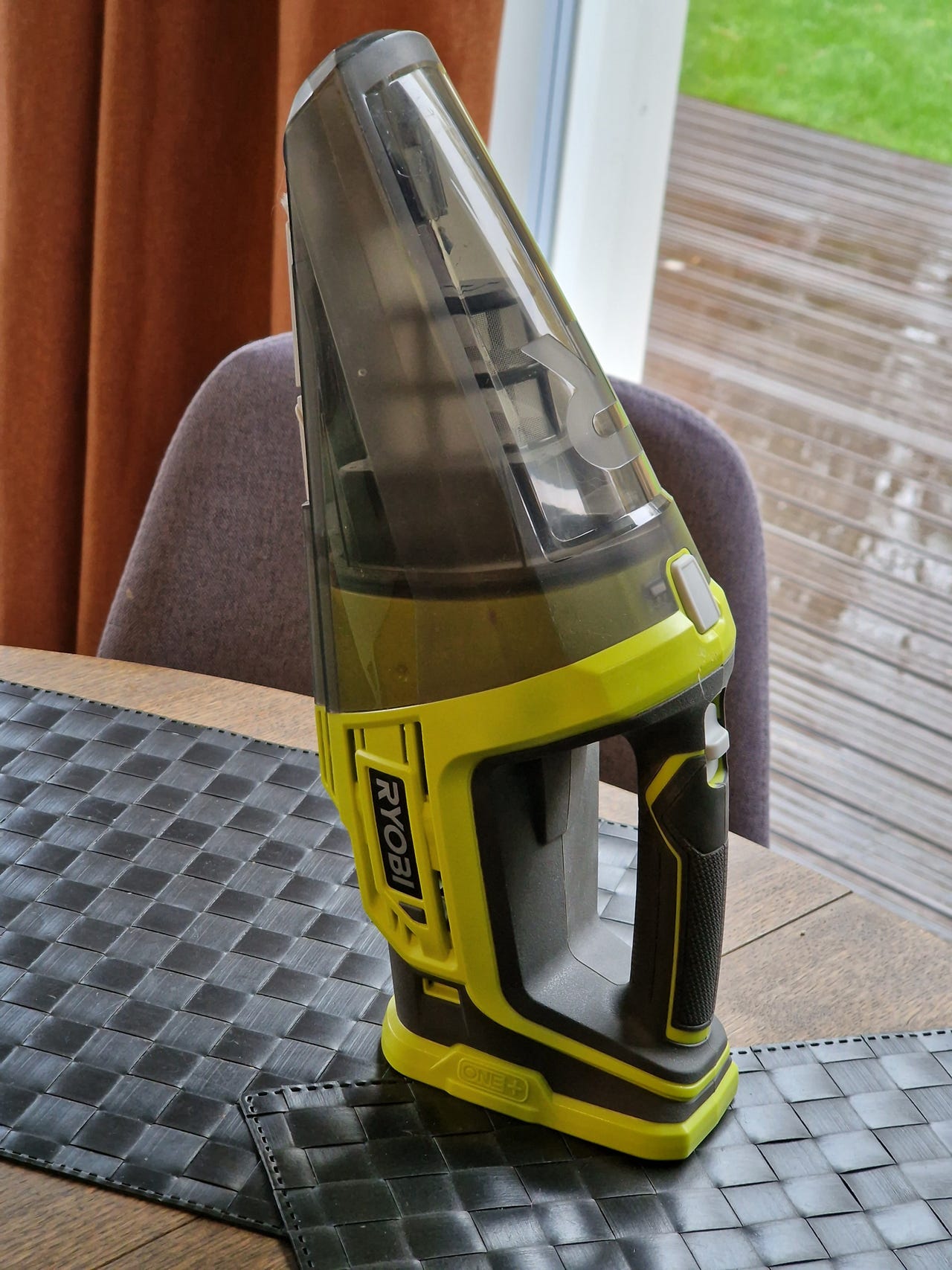 Ryobi One+ Rikkaimuri | Tori