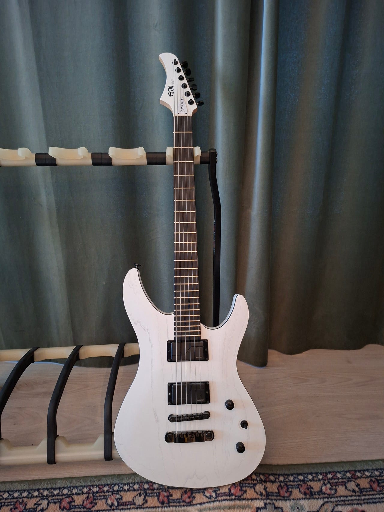 FGN Mythic JMY2ASHE/OPW | Tori