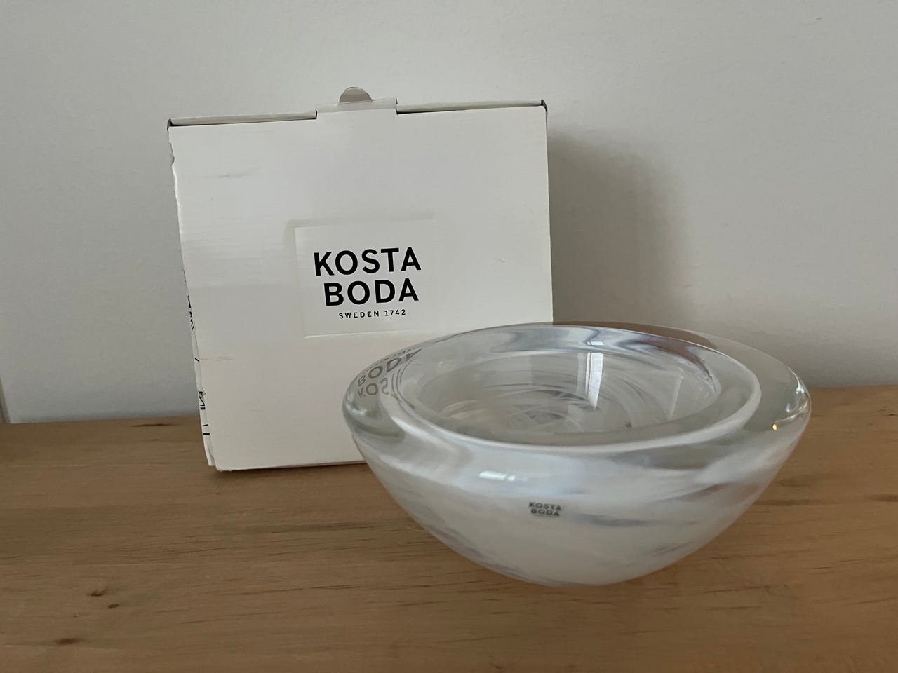 Kosta Boda Atoll lasimalja, valkoinen | Tori
