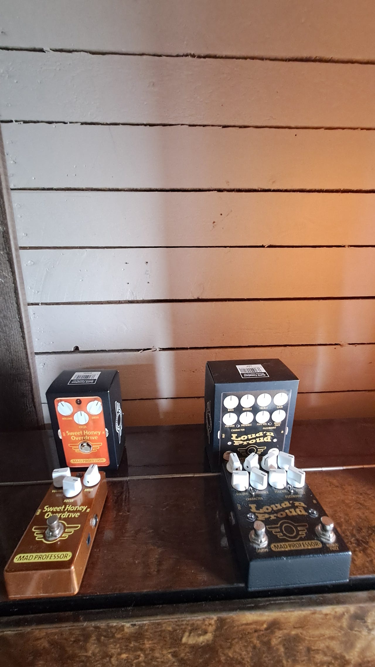 Mad Professor pedaalit – Sweet Honey & Loud’n Proud (Made in Finland ...