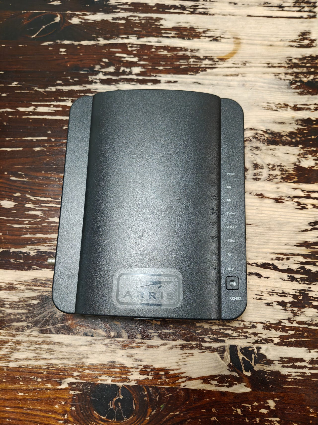 Arris TG2482B kaapelimodeemi | Tori