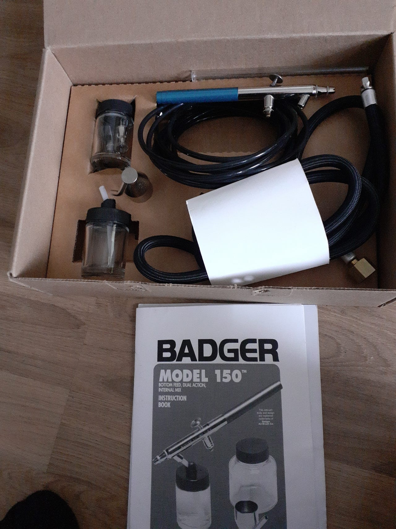 Iwata Badger Model 150 Ilmakompressori Paketti | Tori