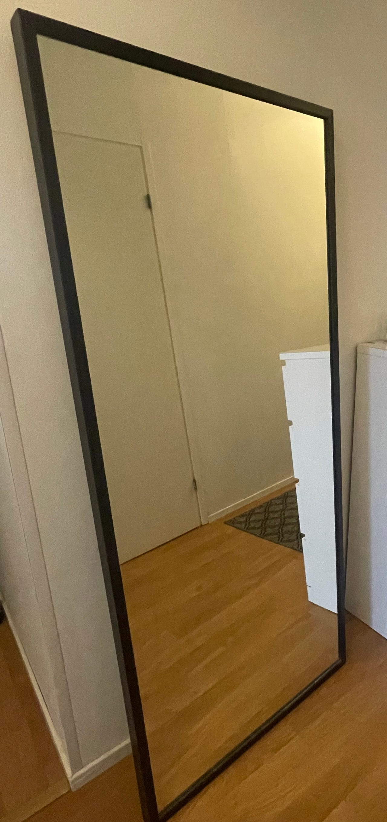 Ikean iso peili | Tori