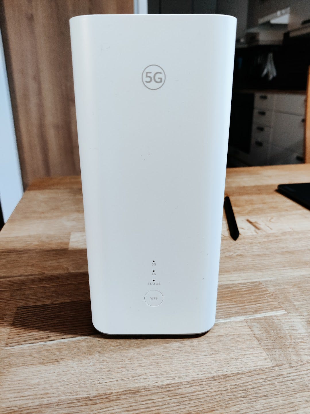 DNA Kotimokkula 5G (Huawei H158-381 5G CPE 5 Pro) 5G-reititin | Tori