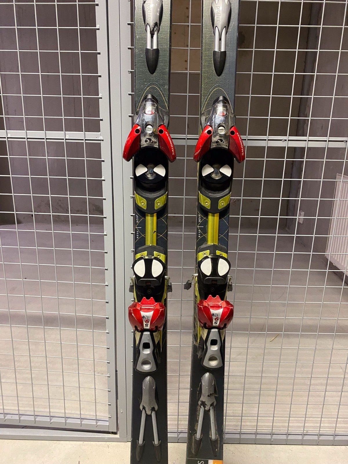 Salomon Scream 10 Pilot -sukset | Tori