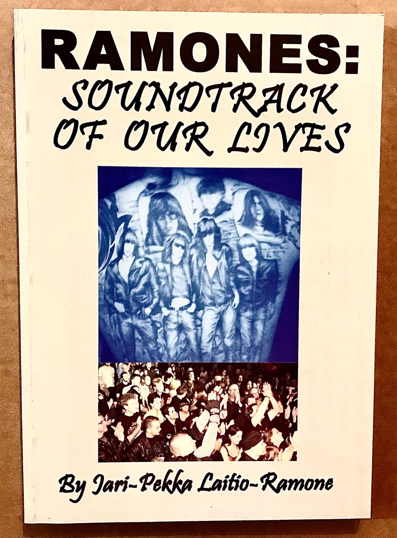 Ramones, Soundtrack of Our Lives -kirja | Tori