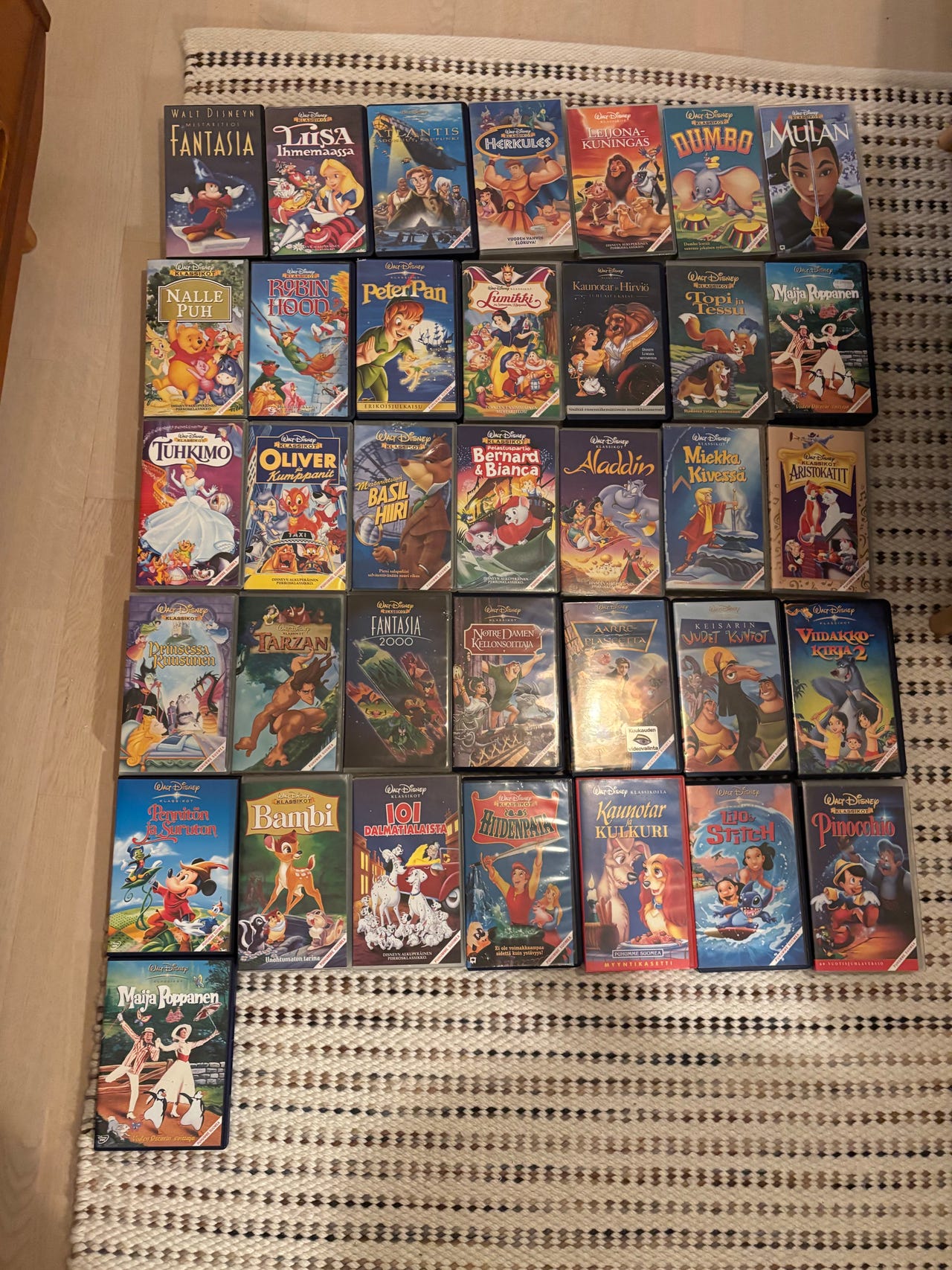 Disney klassikkoelokuvia VHS & DVD | Tori