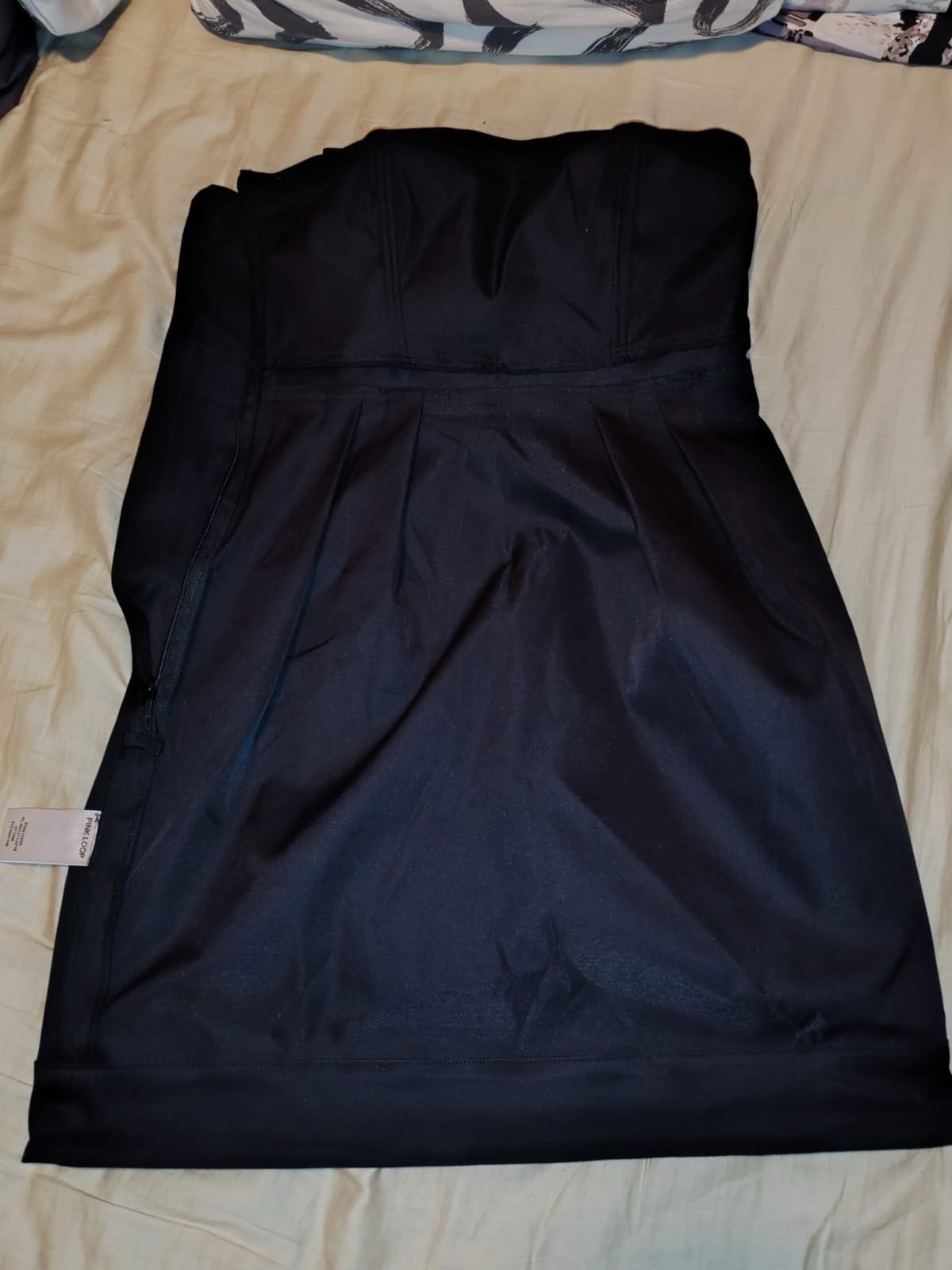 Pikku musta, m-kokoa | Tori