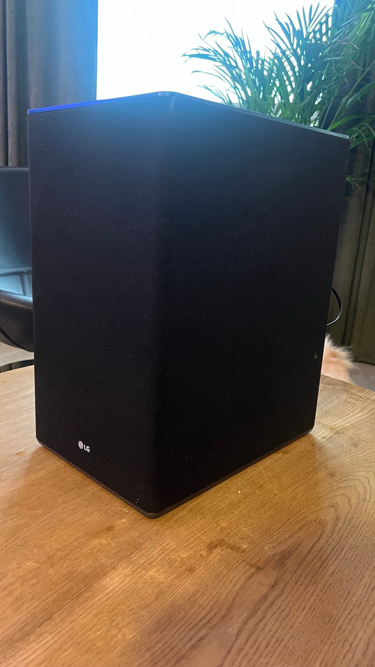 LG Wireless Active Subwoofer SPK8-W | Tori