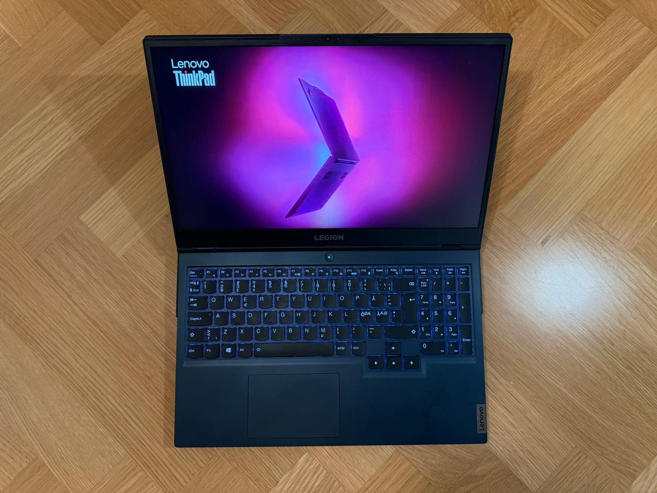 Lenovo Legion 5 RTX 3070 + 16 GB RAM + Razer Deathadder hiiri | Tori