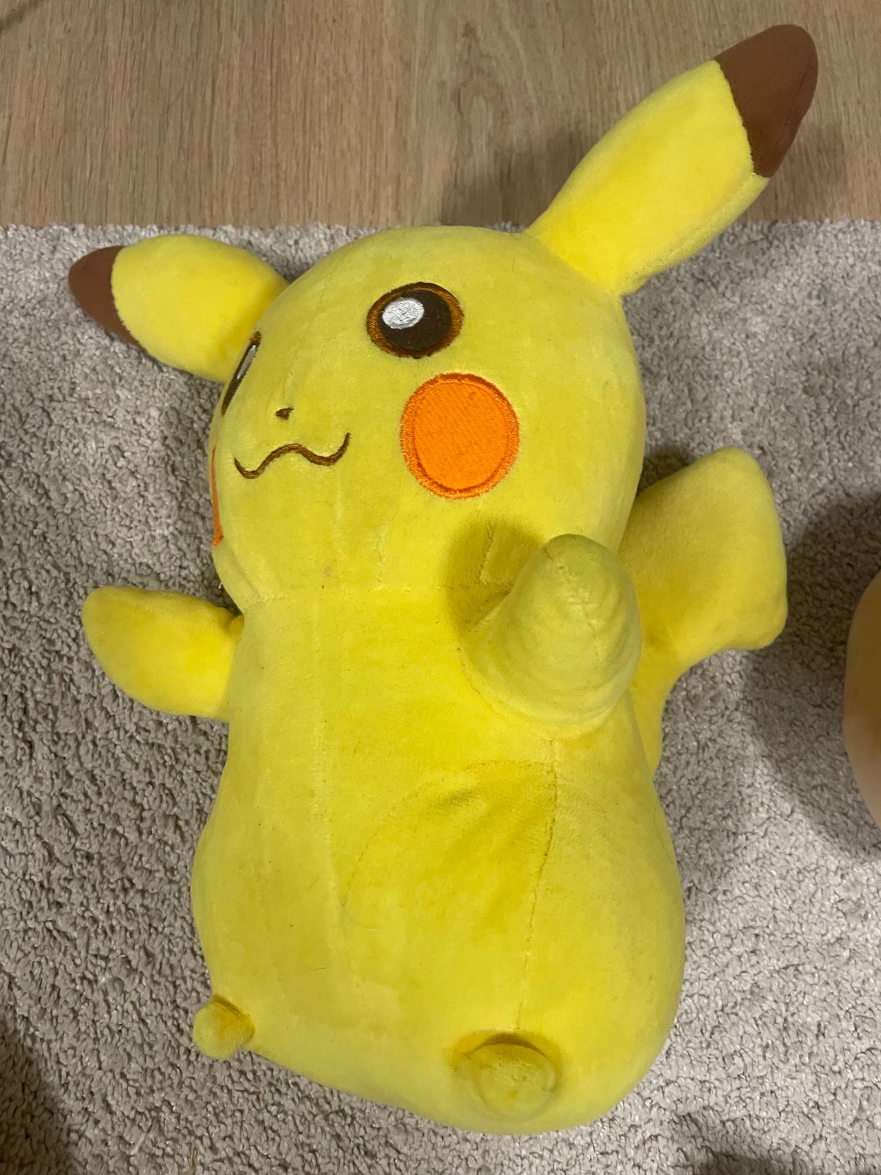 Pokémon Pikachu Pehmolelu Keltainen | Tori